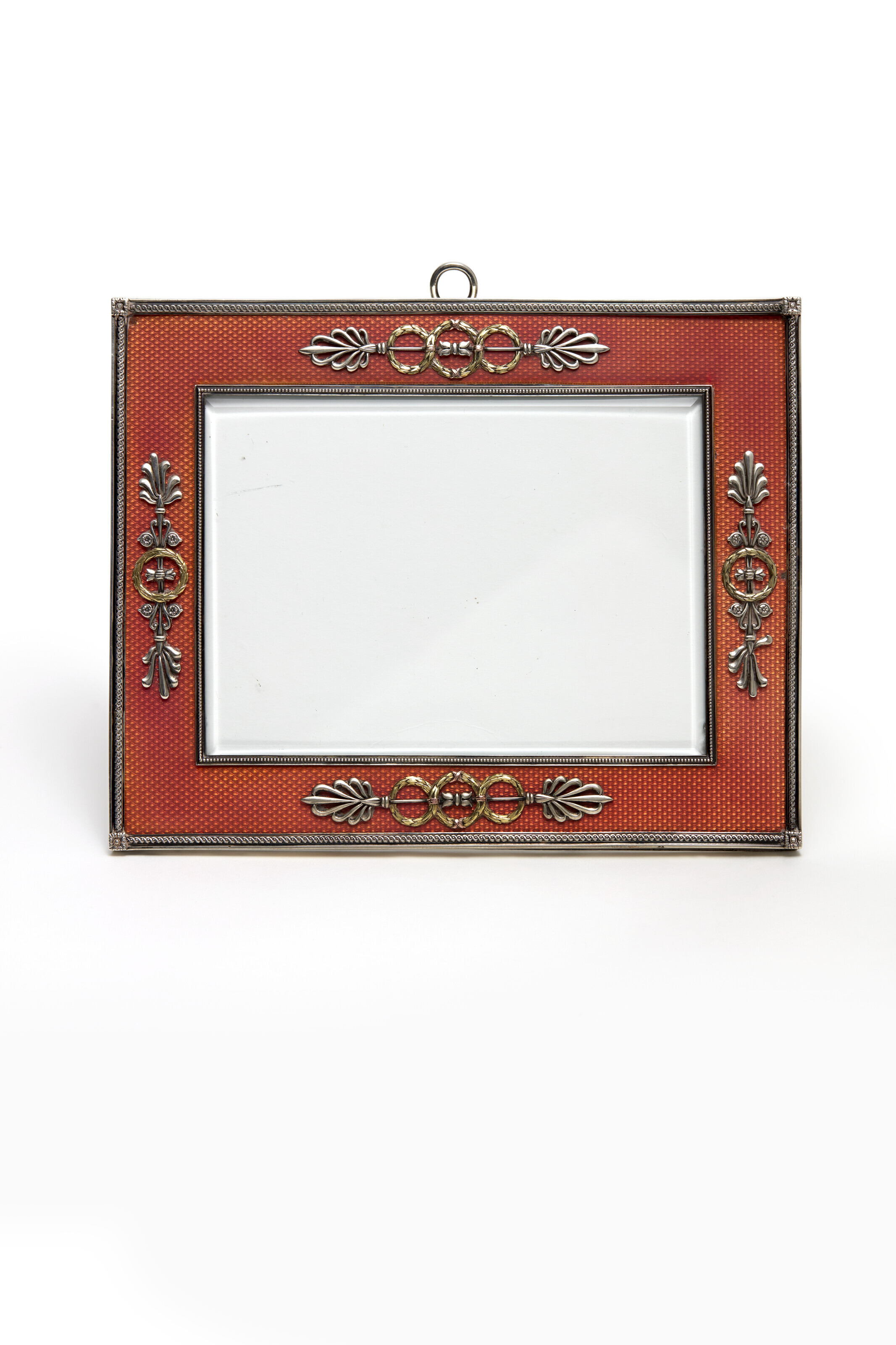 CADRE DE PHOTOGRAPHIE ÉMAIL GUILLOCHÉ BICOLORE EN ARGENT MONTÉ SUR OR ...