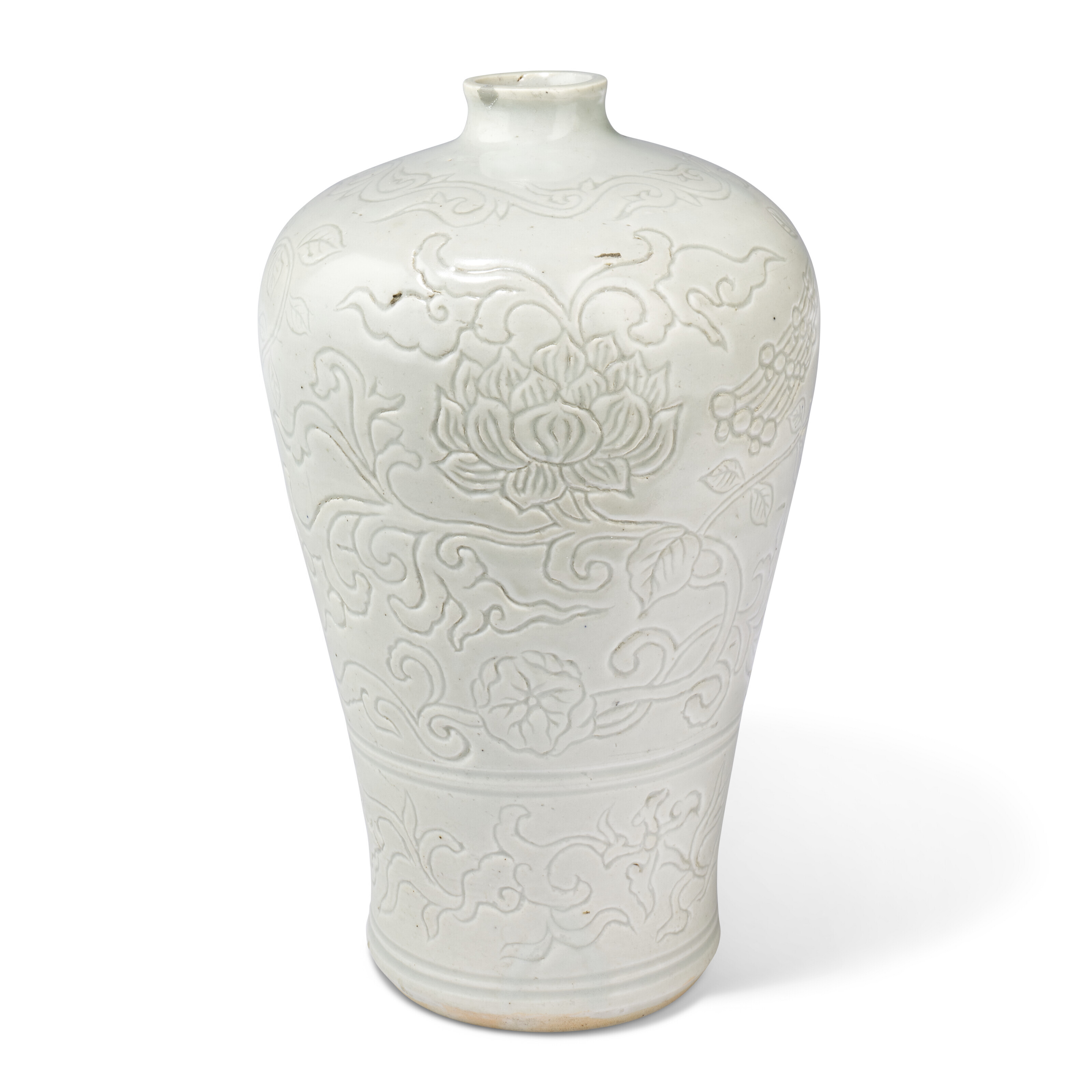 A SMALL CREAM-GLAZED 'LOTUS SCROLL' VASE, MEIPING, CHINA, QING DYNASTY ...