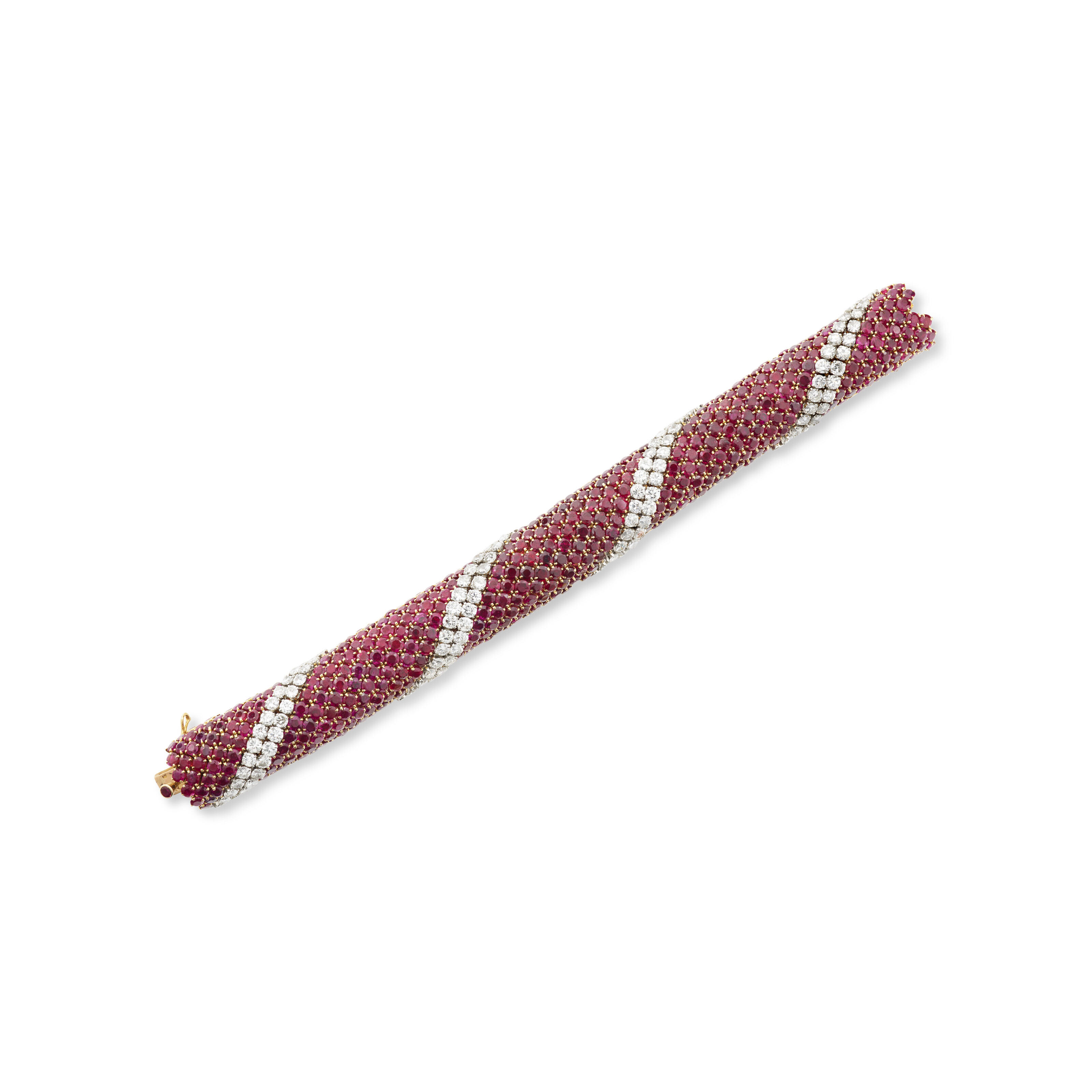 VAN CLEEF & ARPELS BRACELET 'PELOUSE' RUBIS ET DIAMANTS, | Christie’s