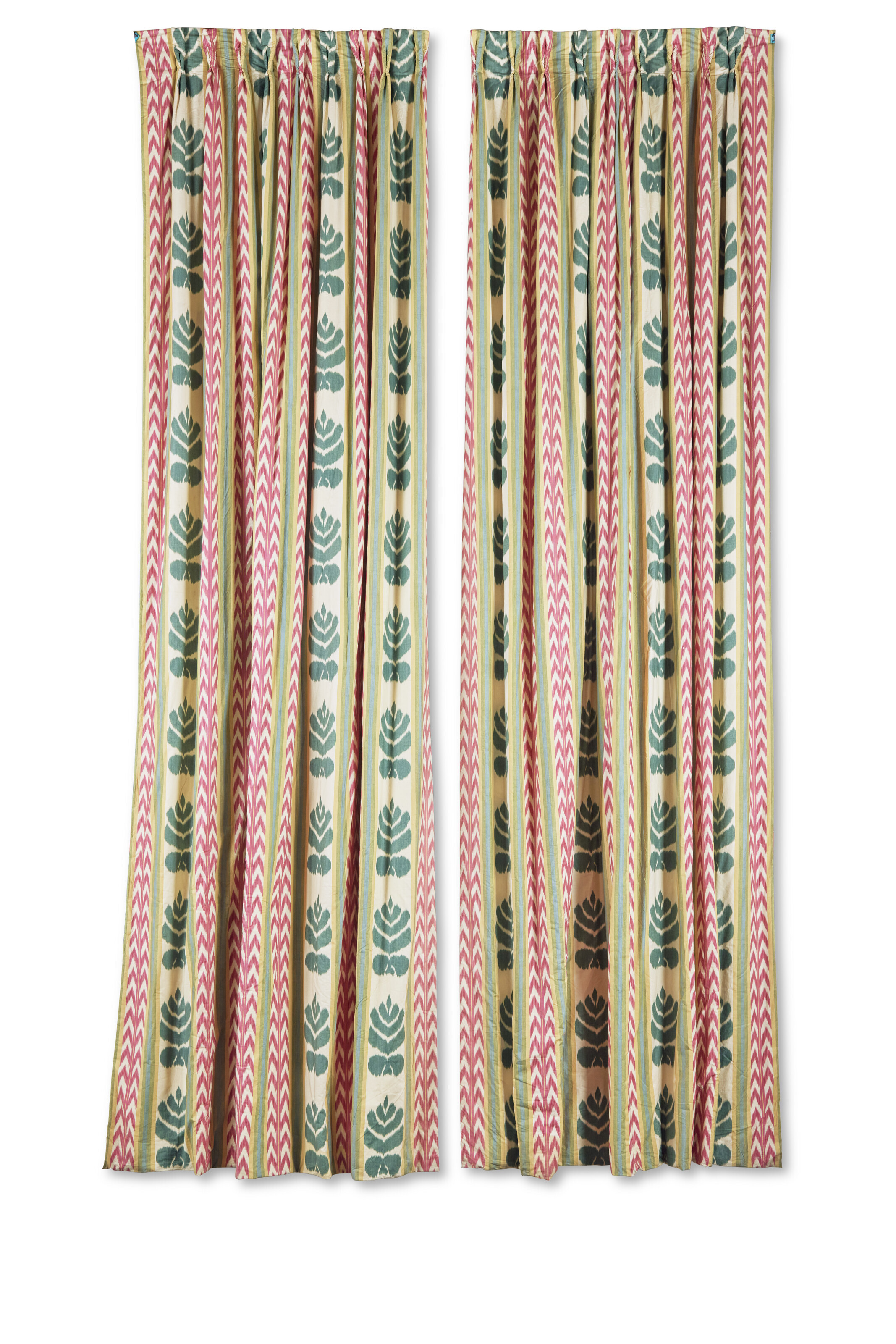 PAIRE DE RIDEAUX MODERNES, | Christie’s
