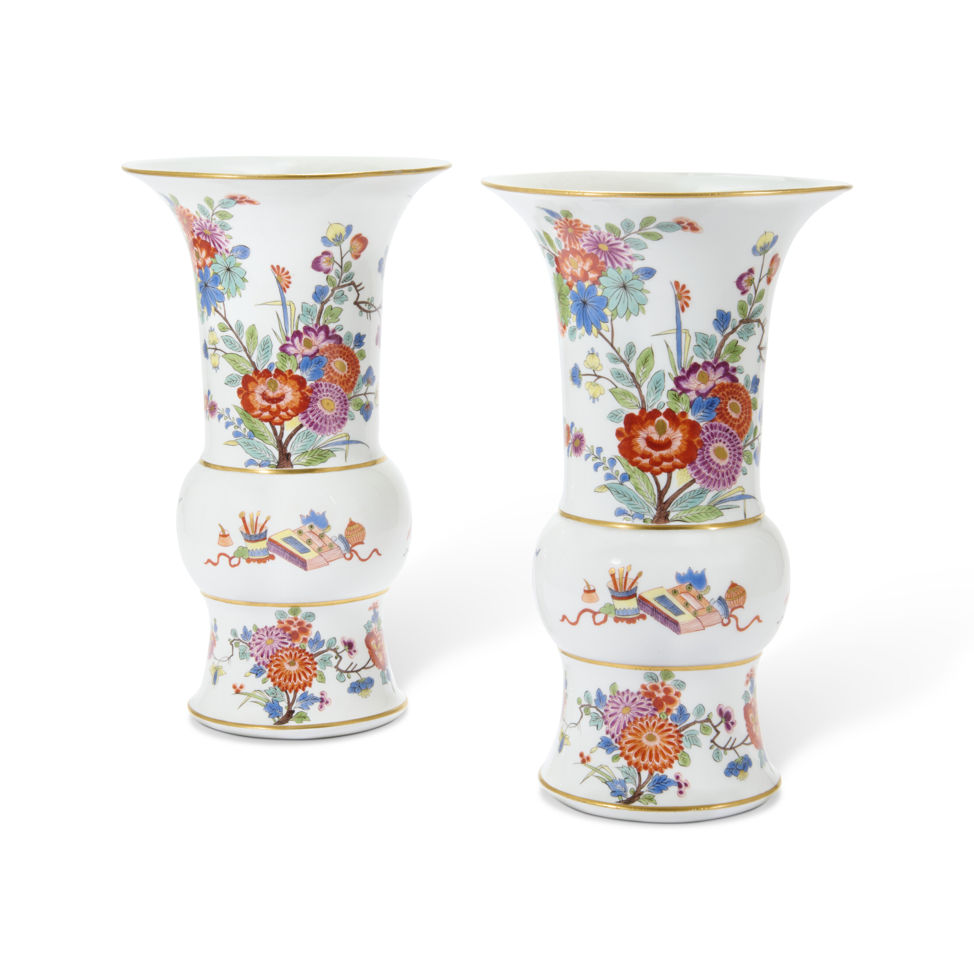 A PAIR OF MEISSEN PORCELAIN FLARED BEAKER VASES, CIRCA 1740, BLUE ...