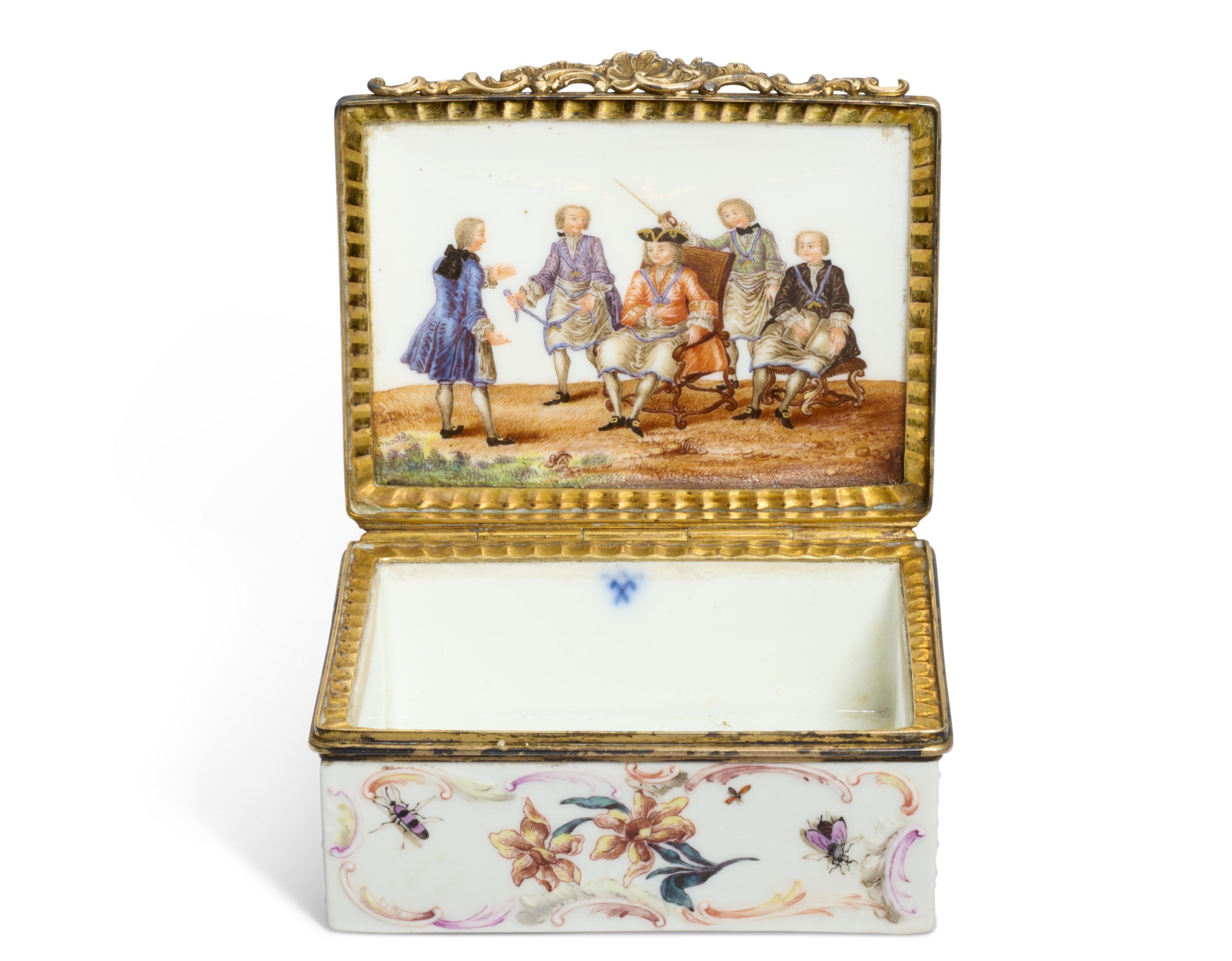 A SILVER-GILT-MOUNTED MEISSEN PORCELAIN SNUFF-BOX, 19TH CENTURY, BLUE ...