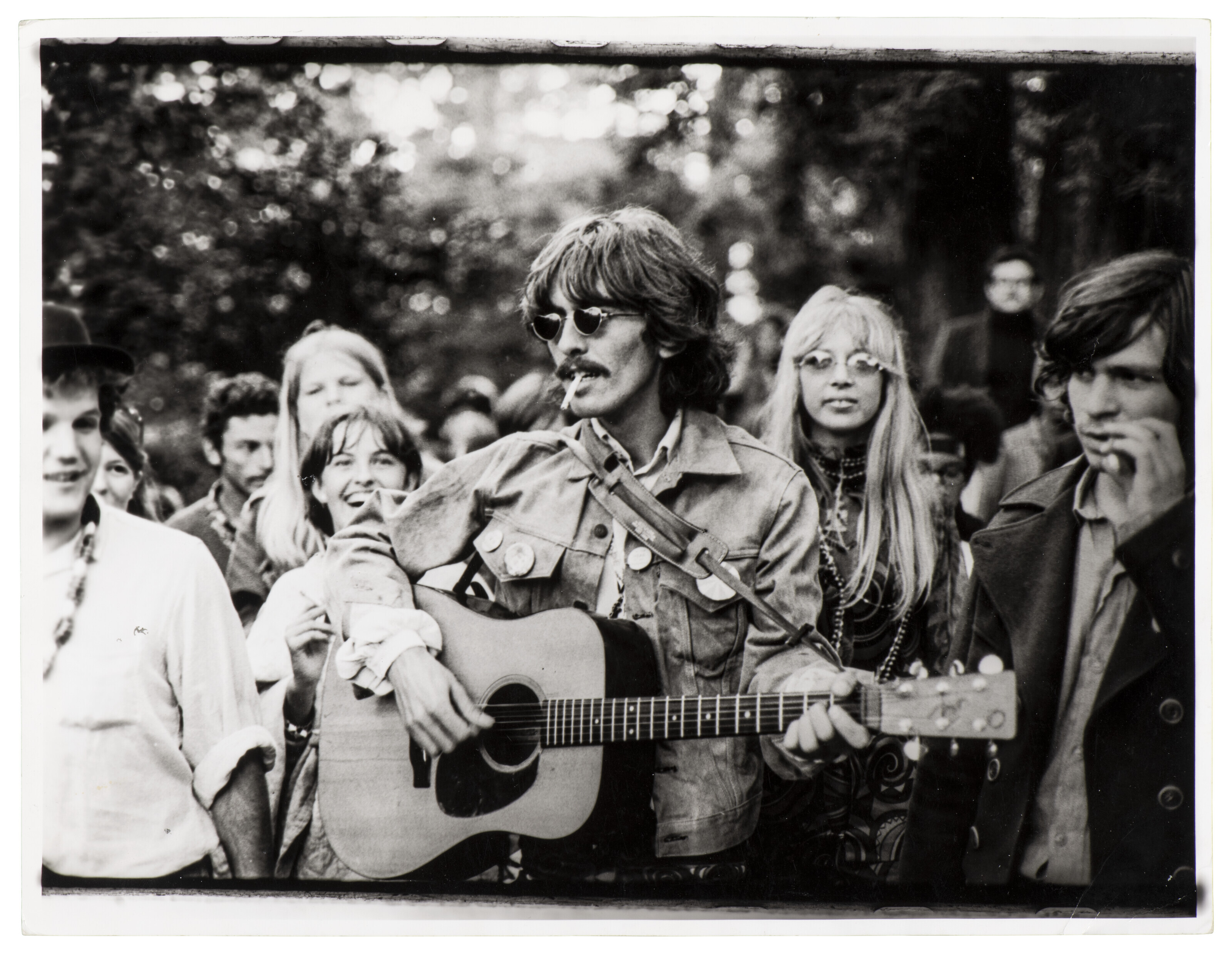 George and Pattie Harrison in Haight-Ashbury, San Francisco, 7 August ...
