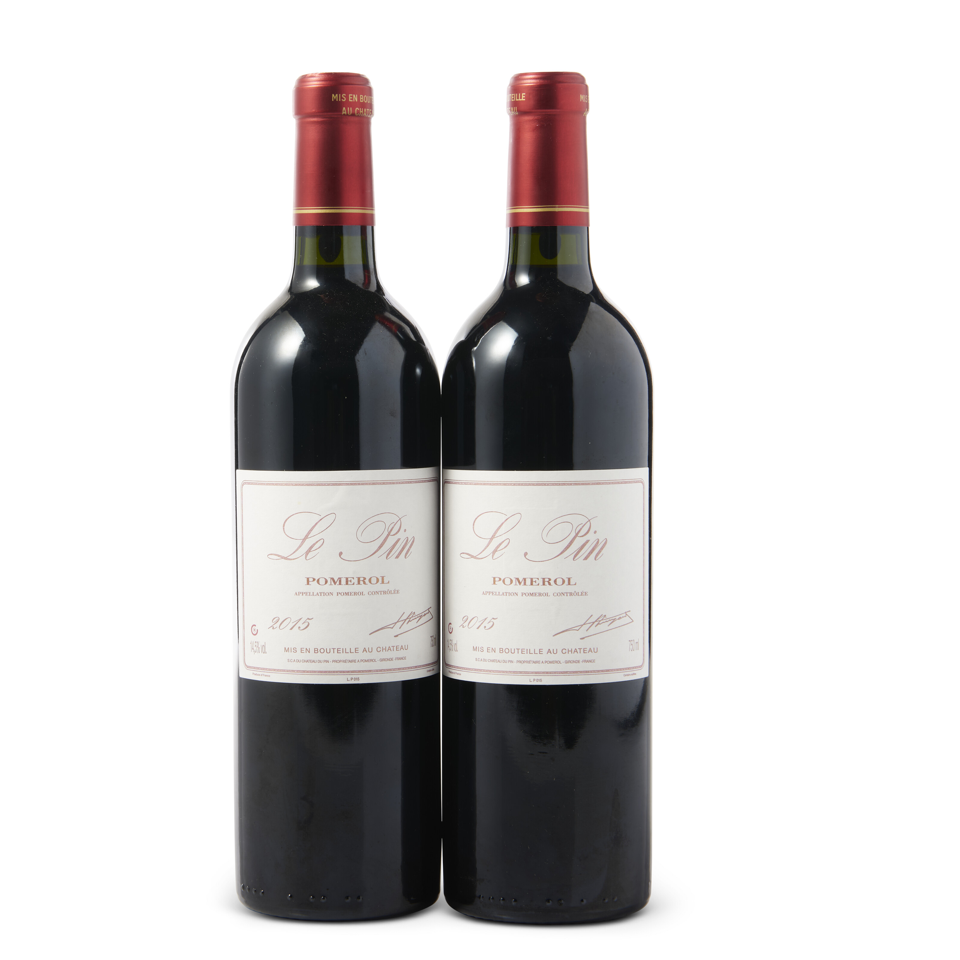 Le Pin, Pomerol 2015, Excellent appearance. Level: into-neck | Christie’s