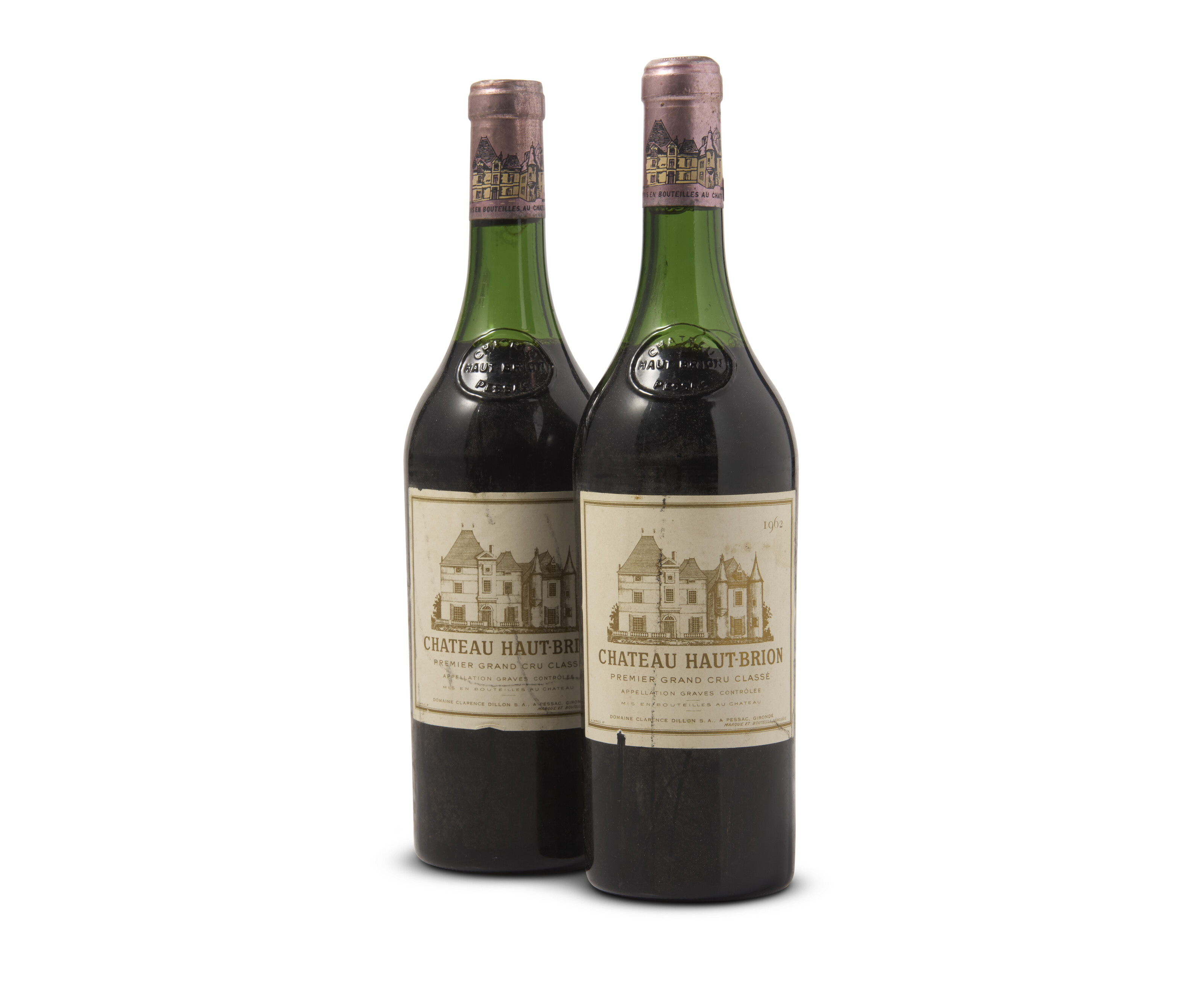 Château Haut-Brion 1962, Scuffed and slightly damaged capsules. Bin ...