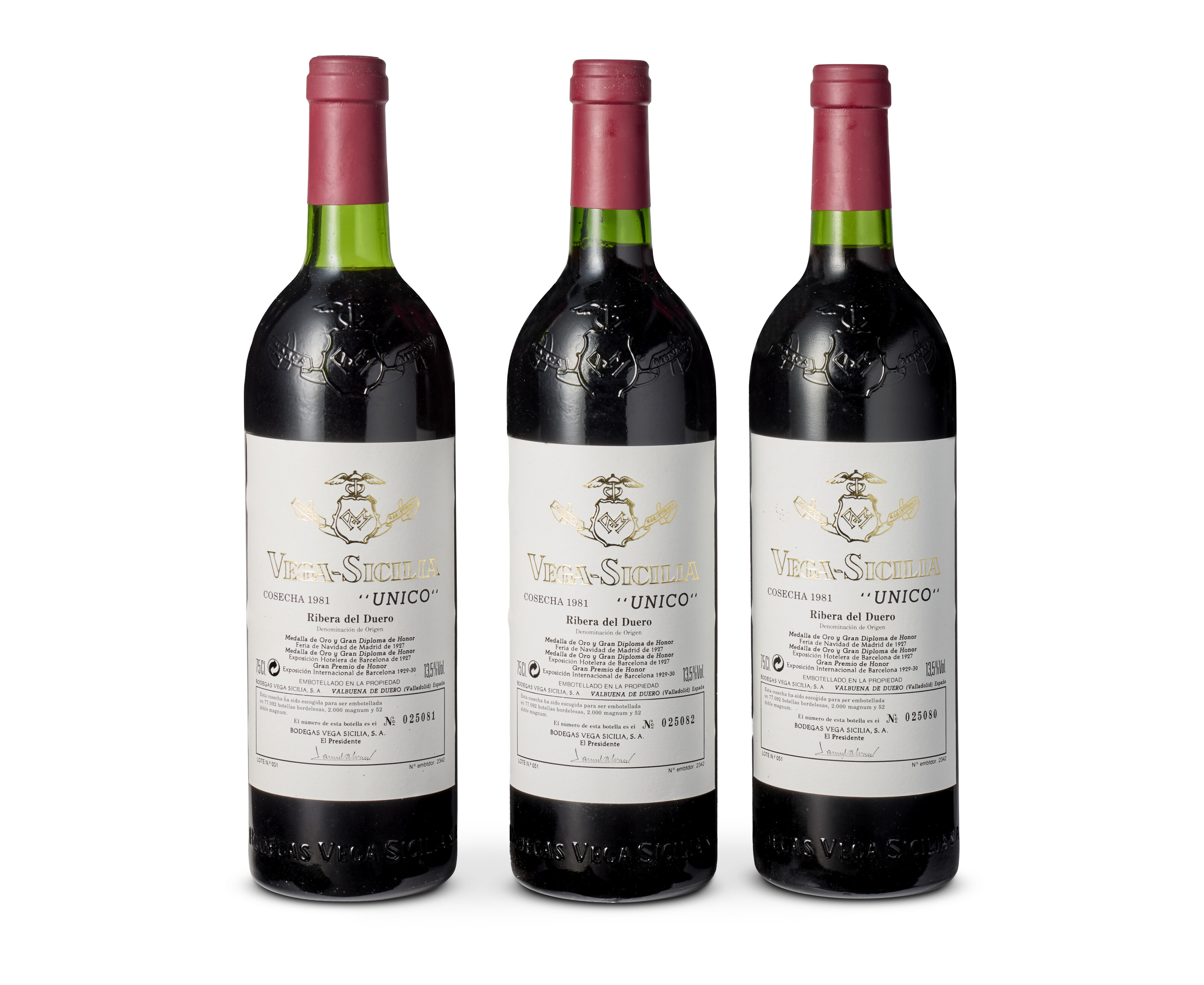 Vega Sicilia, Único, Ribera del Duero 1981, In six-bottle original ...