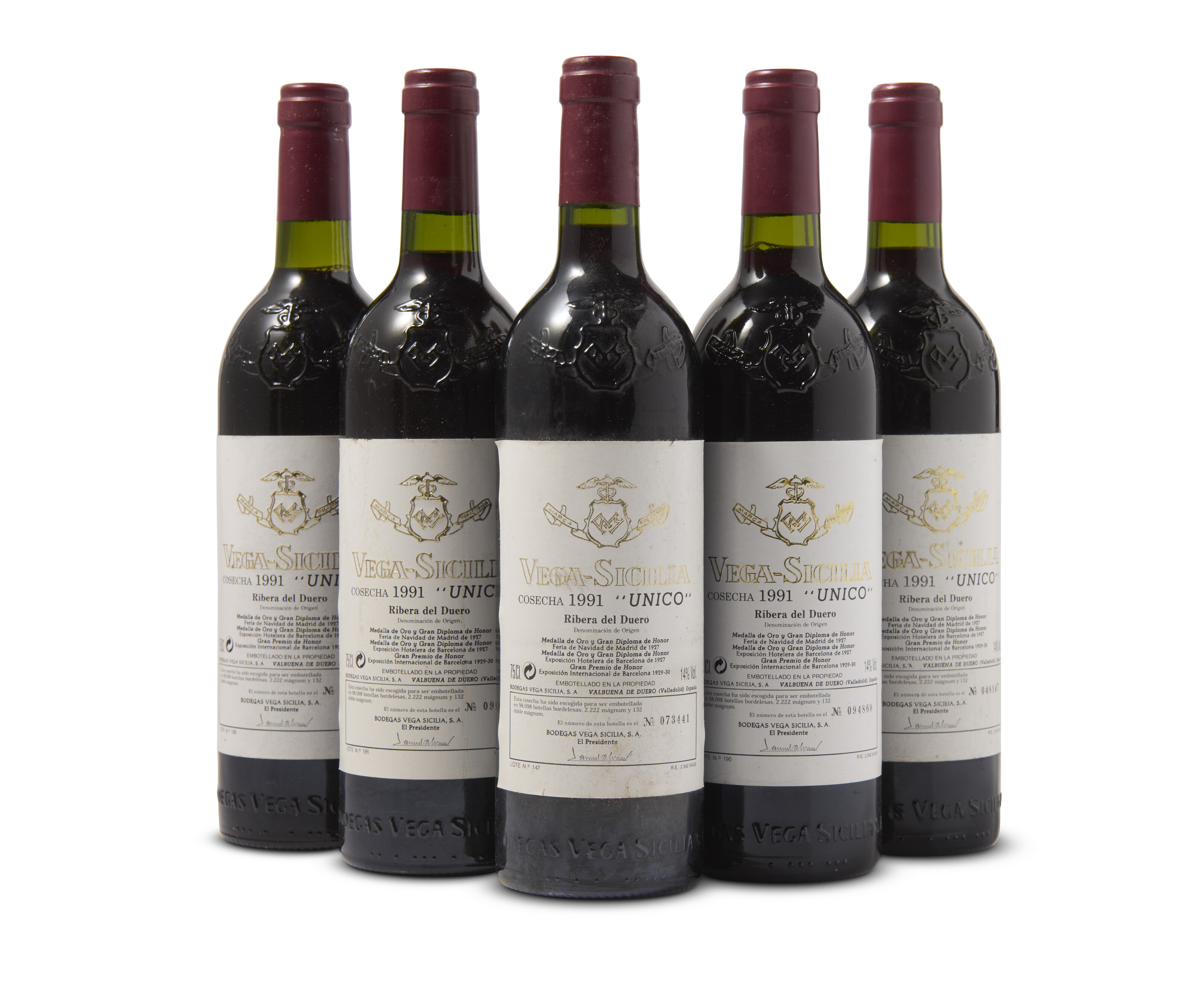 Vega Sicilia, Único, Ribera del Duero 1991, Slightly bin-soiled labels ...