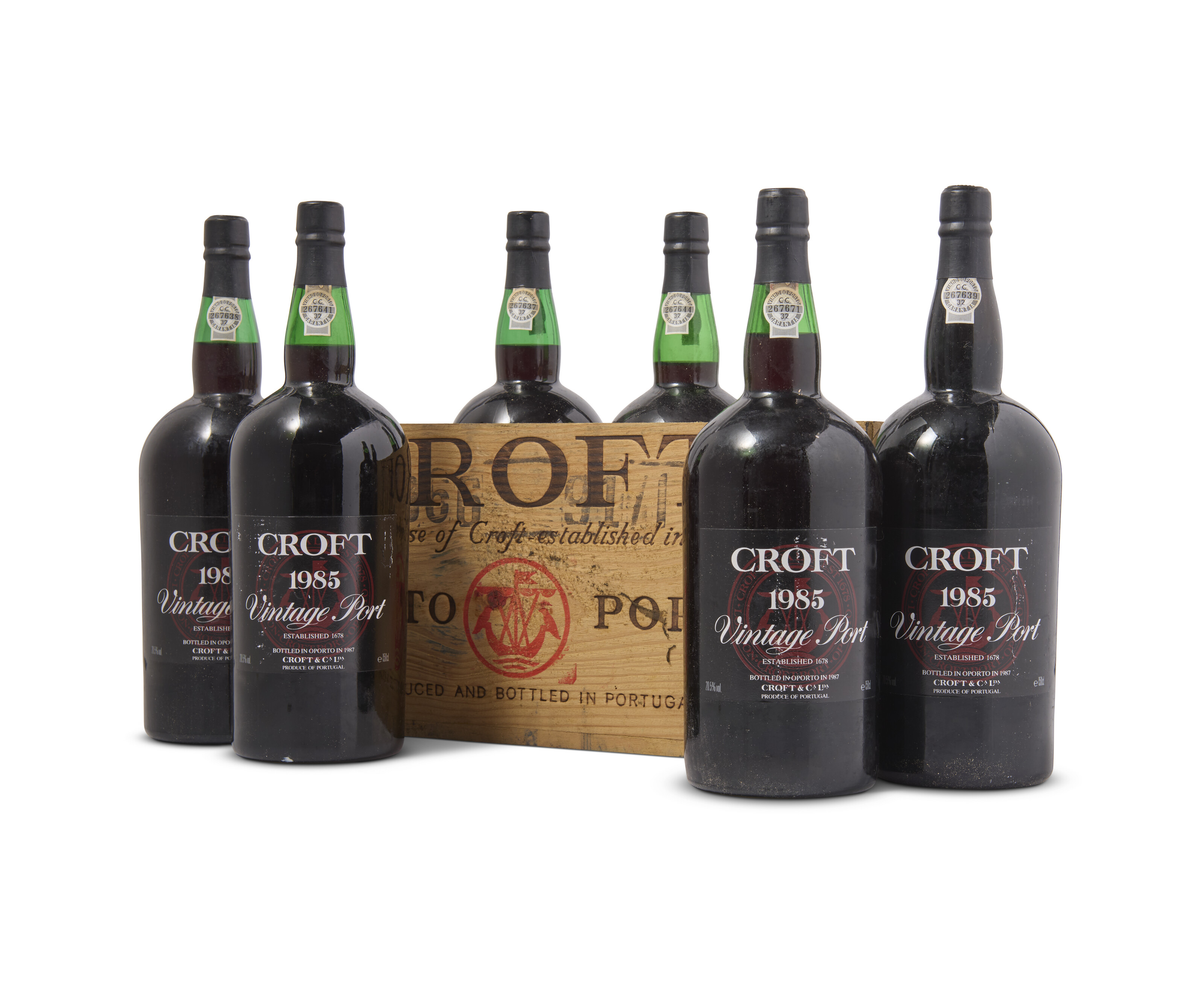 Croft, Vintage Port 1985, In original wooden case. Slight signs of old ...