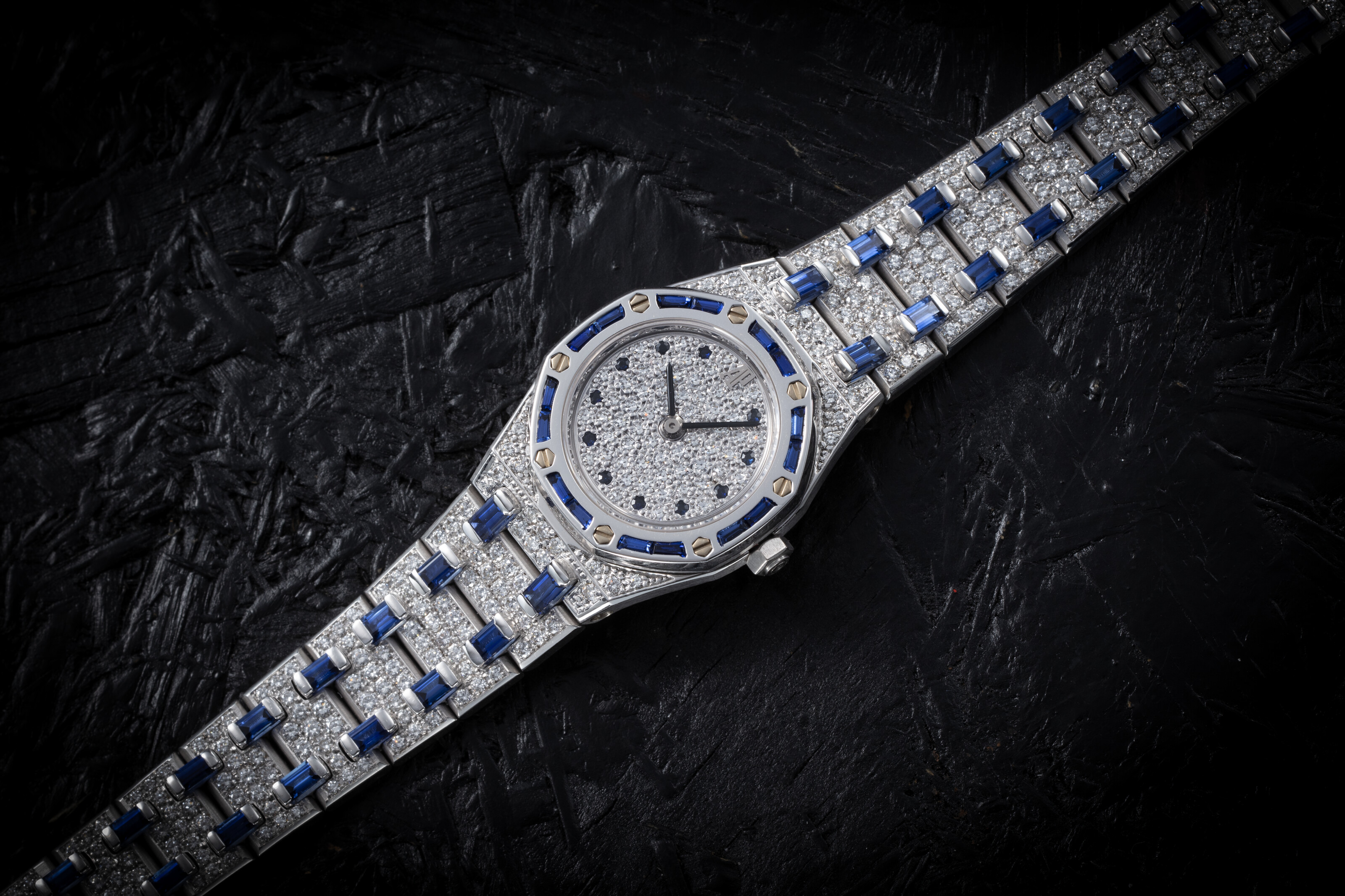 AUDEMARS PIGUET, ROYAL OAK REF. 67169BC, AN ATTRACTIVE GOLD, DIAMOND ...