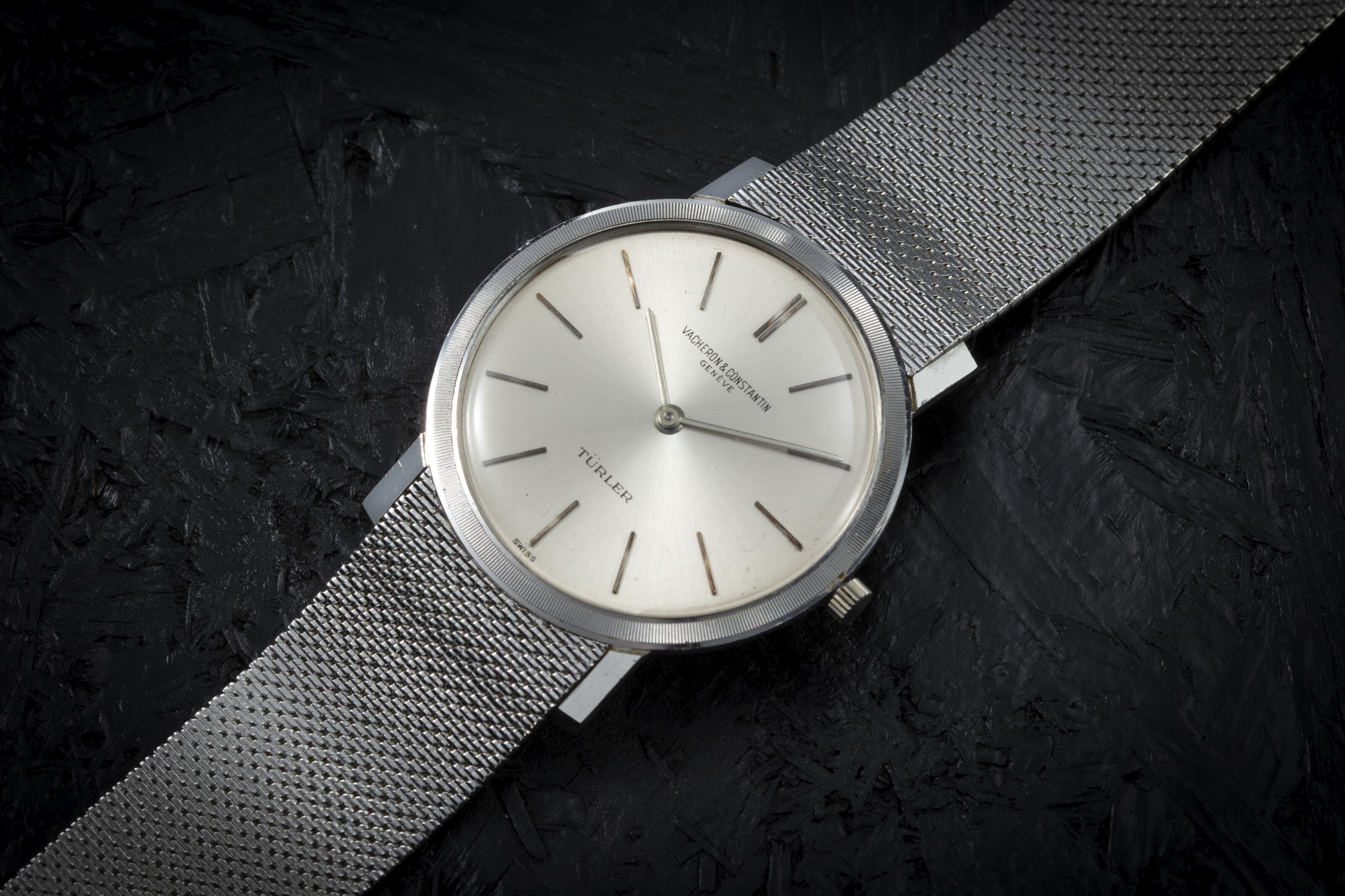 VACHERON & CONSTANTIN, REF. 6351 ‘TÜRLER’, A SLIM GOLD MANUAL-WINDING ...
