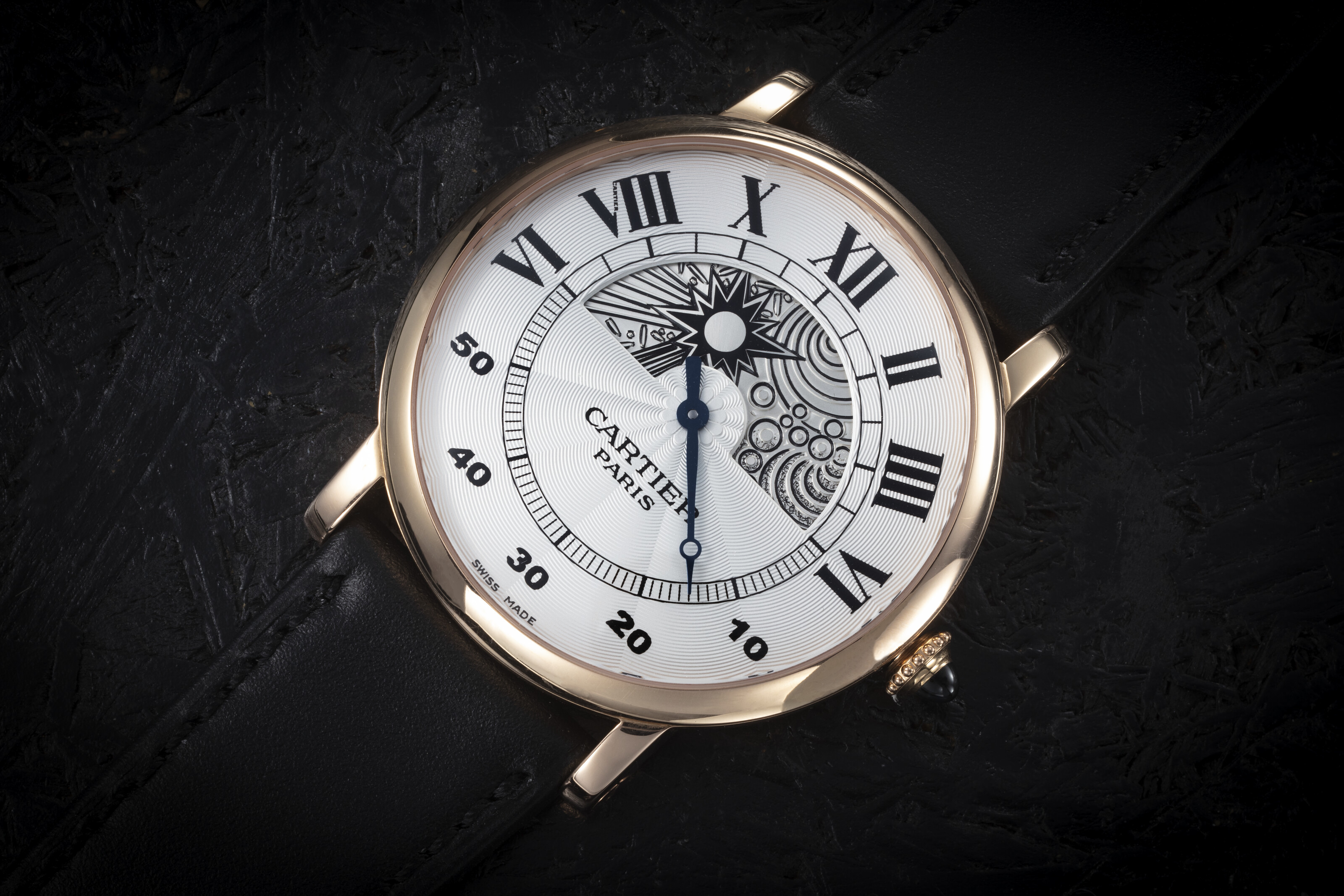 CARTIER, ROTONDE JOUR ET NUIT, A GOLD WRISTWATCH WITH HAND-ENGRAVED DAY ...