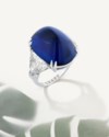 RARE GRAFF SAPPHIRE AND DIAMOND RING | Christie's