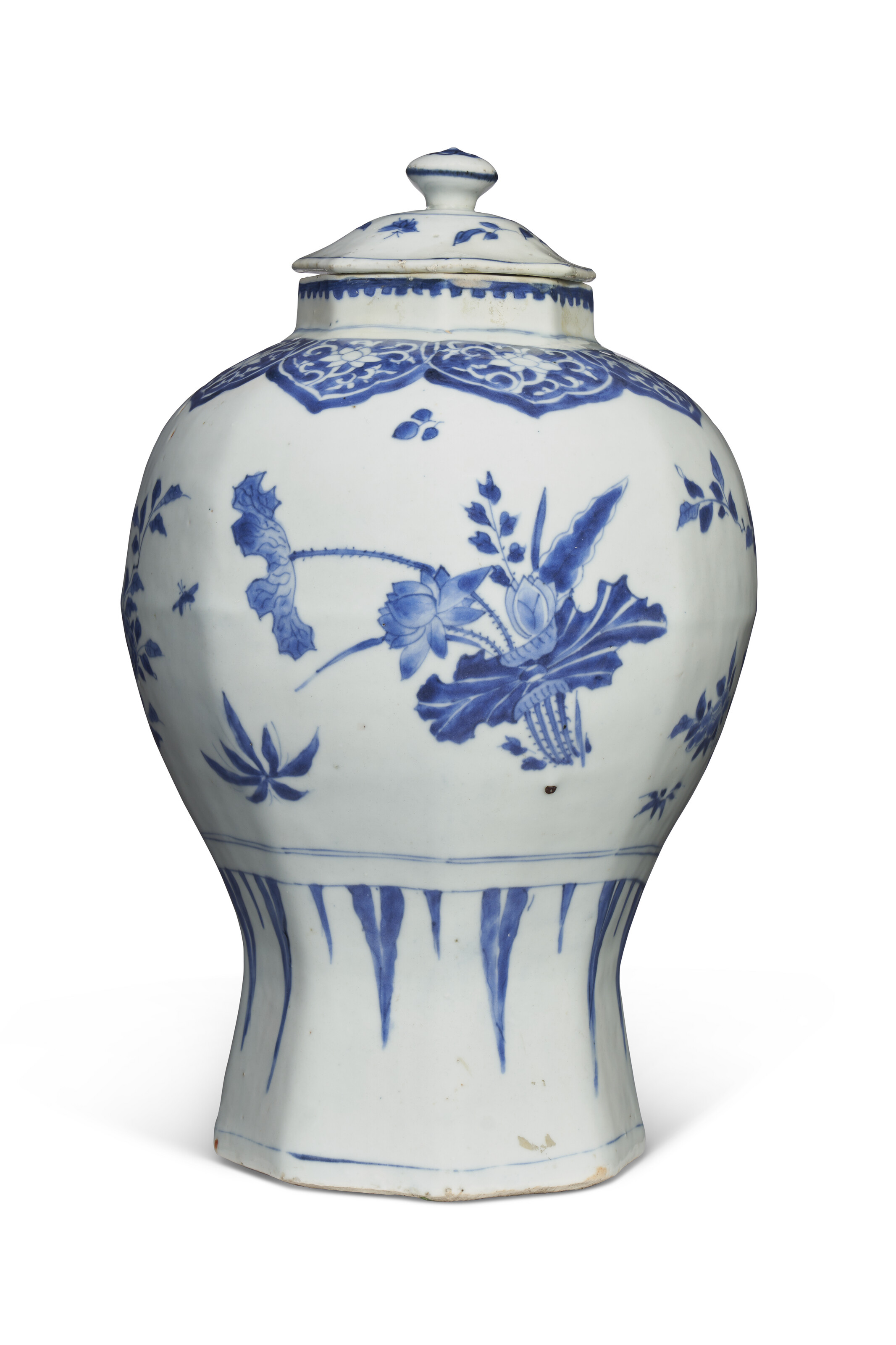 A CHINESE EXPORT PORCELAIN BLUE AND WHITE 'HATCHER CARGO' JAR AND COVER ...