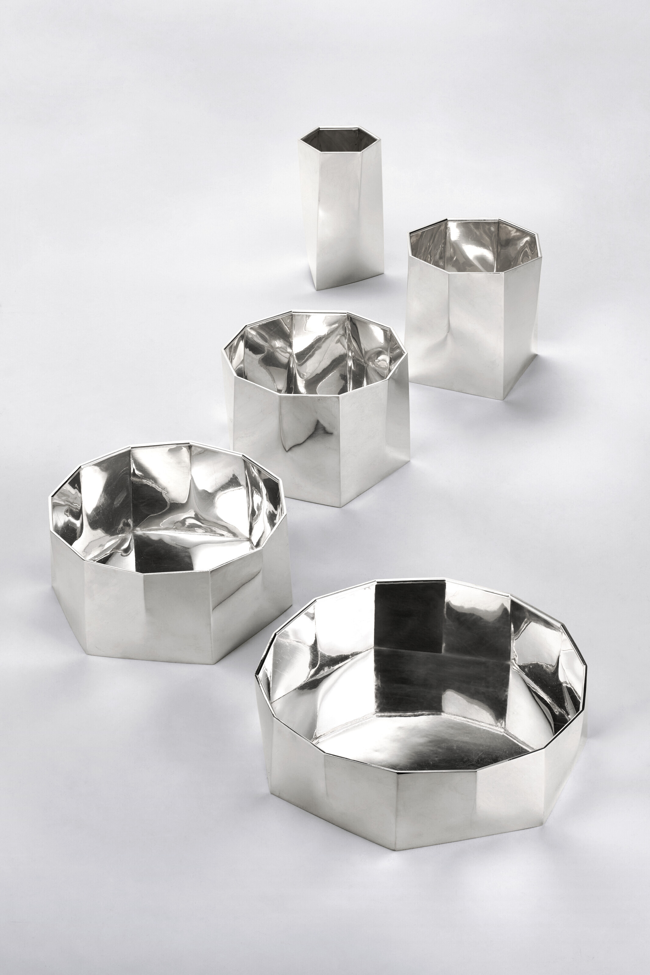 AFRA (1937-2011) AND TOBIA SCARPA (B. 1935), Set of Five 'Polygone ...