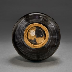 A RUSSET-PAINTED BLACK-GLAZED 'PHOENIX' BOTTLE VASE, YUHUCHUNPING, JIN ...