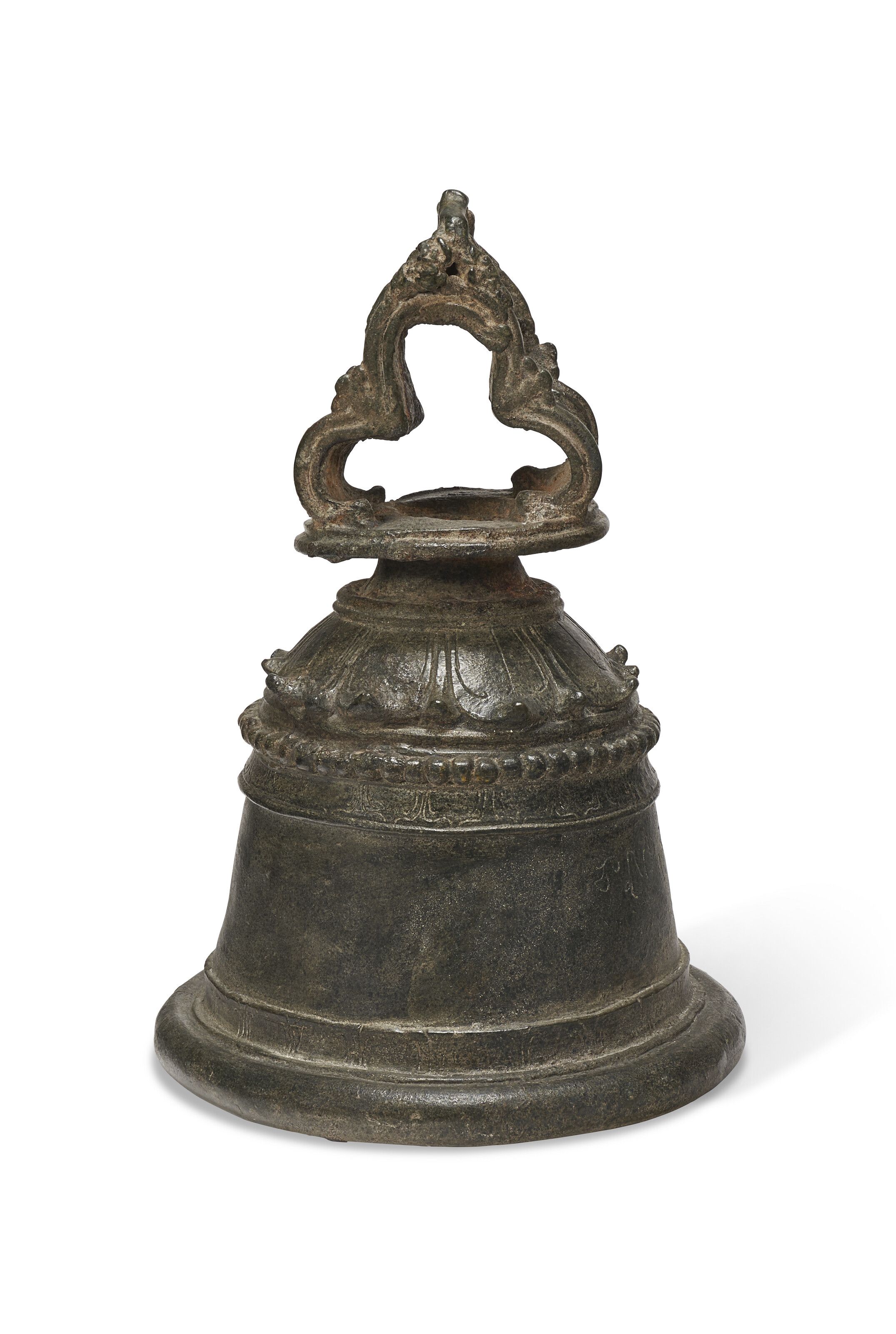 A LARGE INSCRIBED BRONZE BELL, BURMA, 12TH-13TH CENTURY | Christie’s
