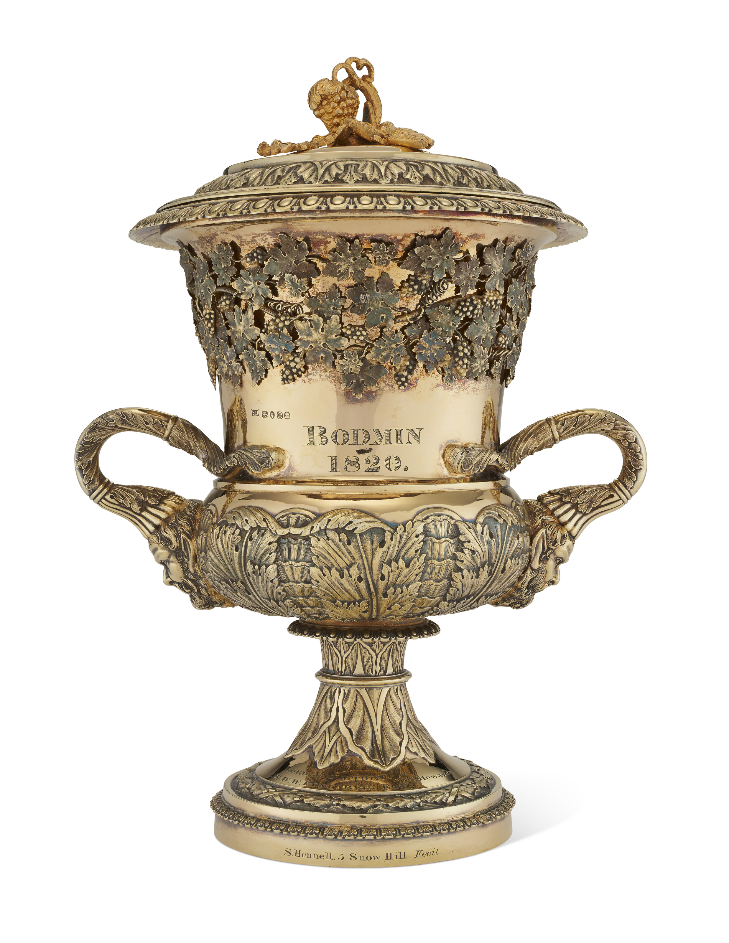 AN EARLY GEORGE IV SILVER TWO-HANDLED CUP AND COVER, MARK OF SAMUEL ...
