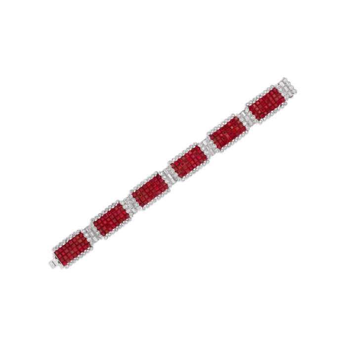 VAN CLEEF & ARPELS RUBY AND DIAMOND 'MYSTERY-SET' BRACELET | Christie's