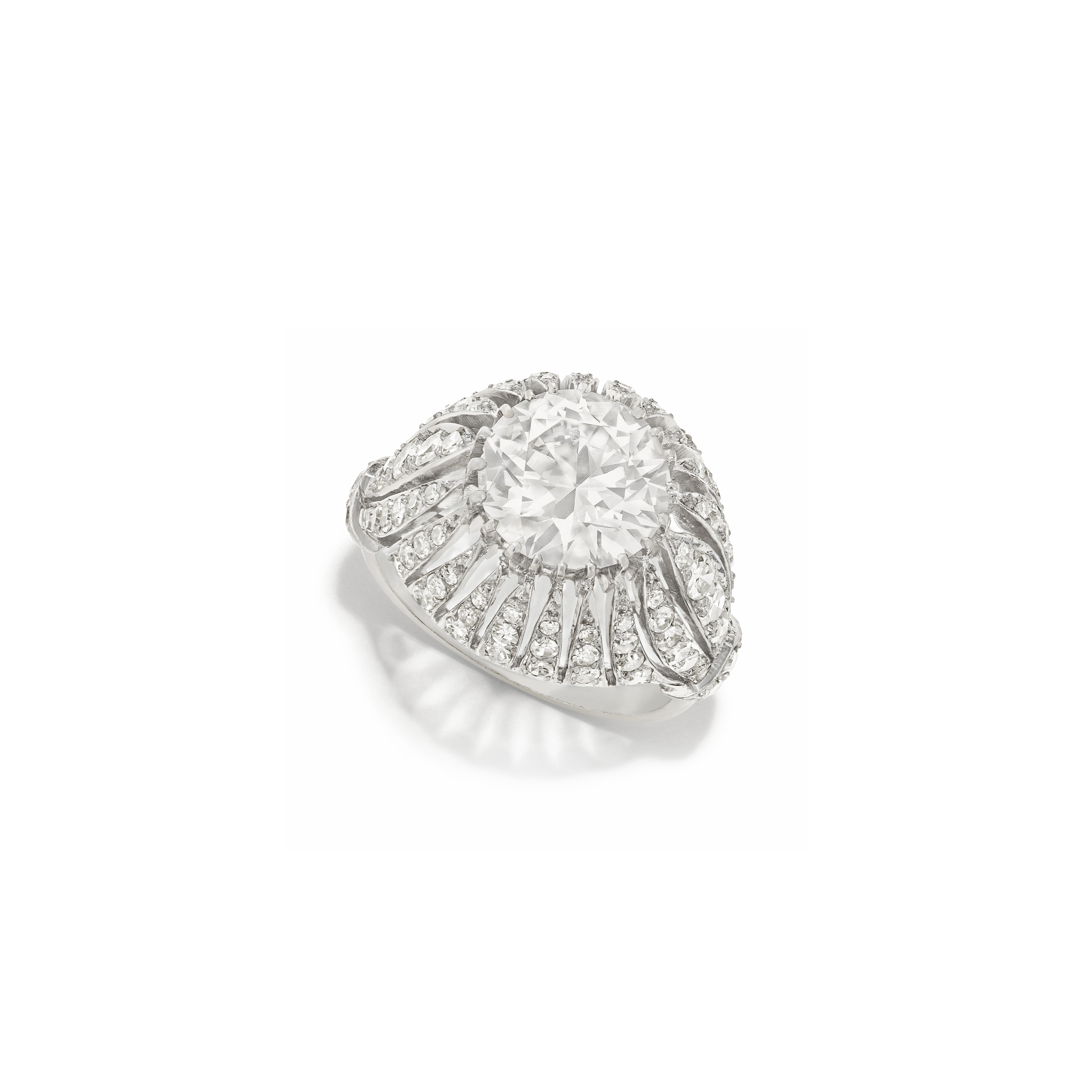 COLORED DIAMOND AND DIAMOND BOMBÉ RING, | Christie’s