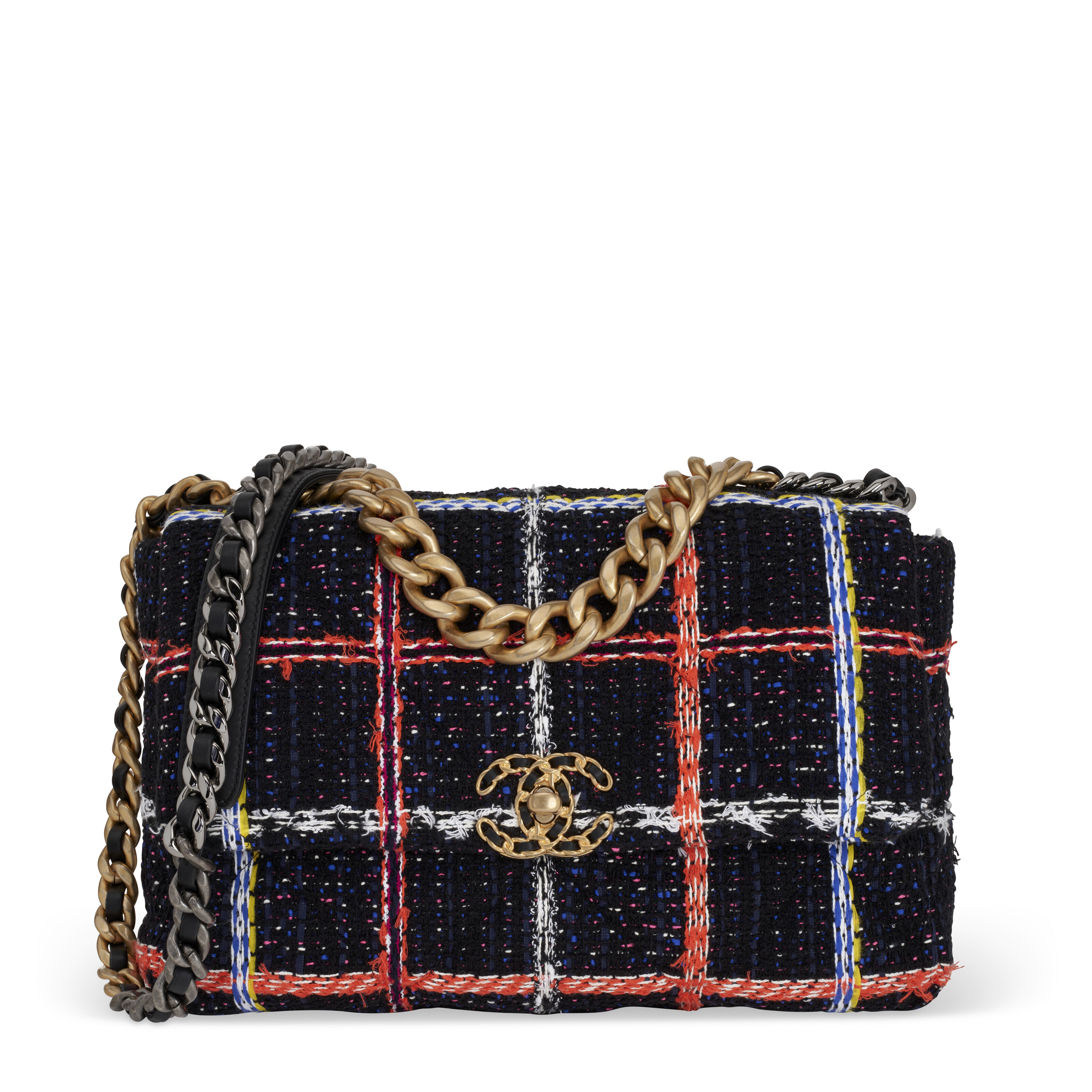 A NAVY, BLACK & MULTICOLOR TWEED PLAID LARGE 19 FLAP BAG WITH GOLD AND ...