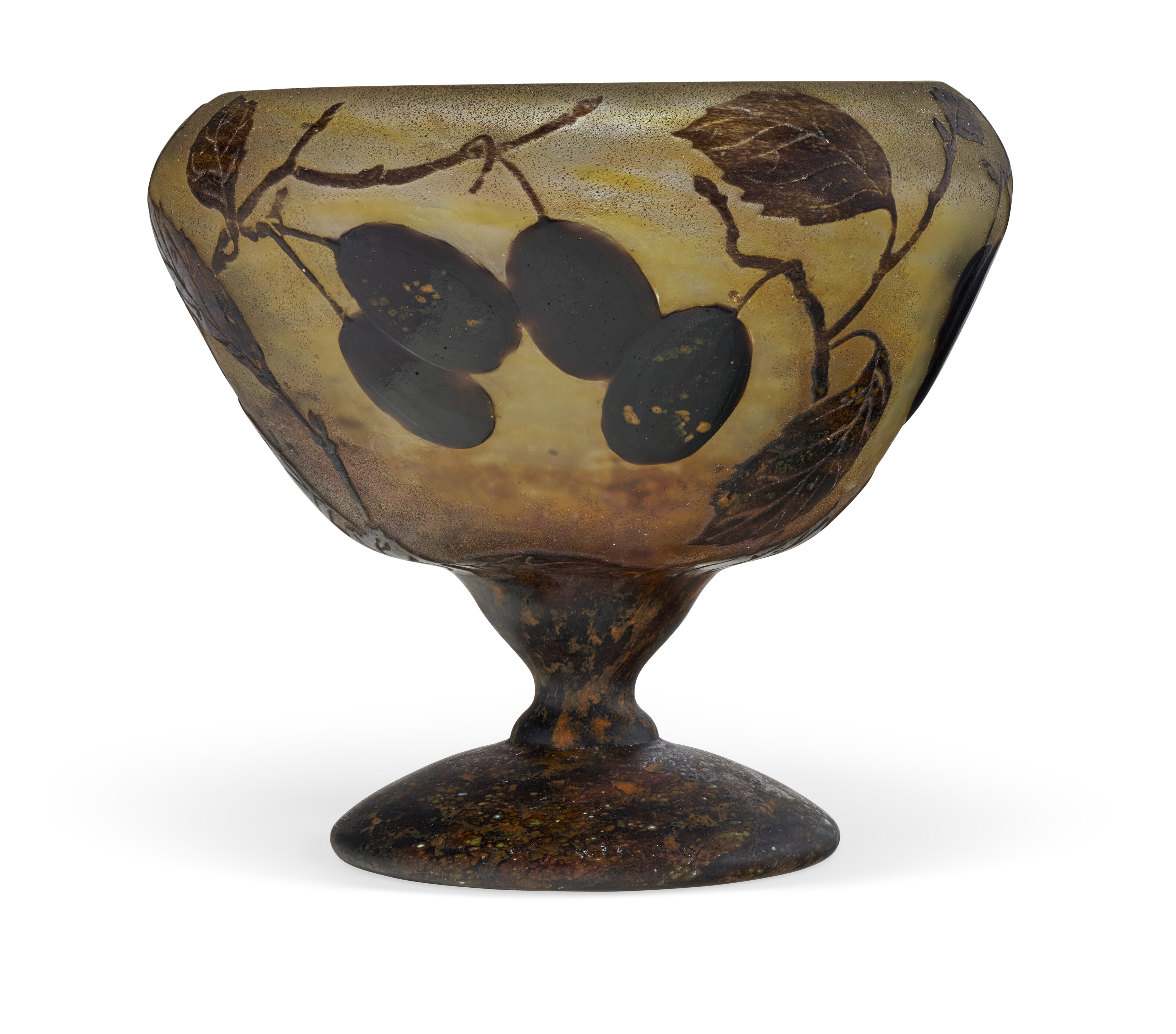 A DAUM ETCHED CAMEO GLASS FOOTED BOWL, EARLY 20TH CENTURY, THE FOOT ...