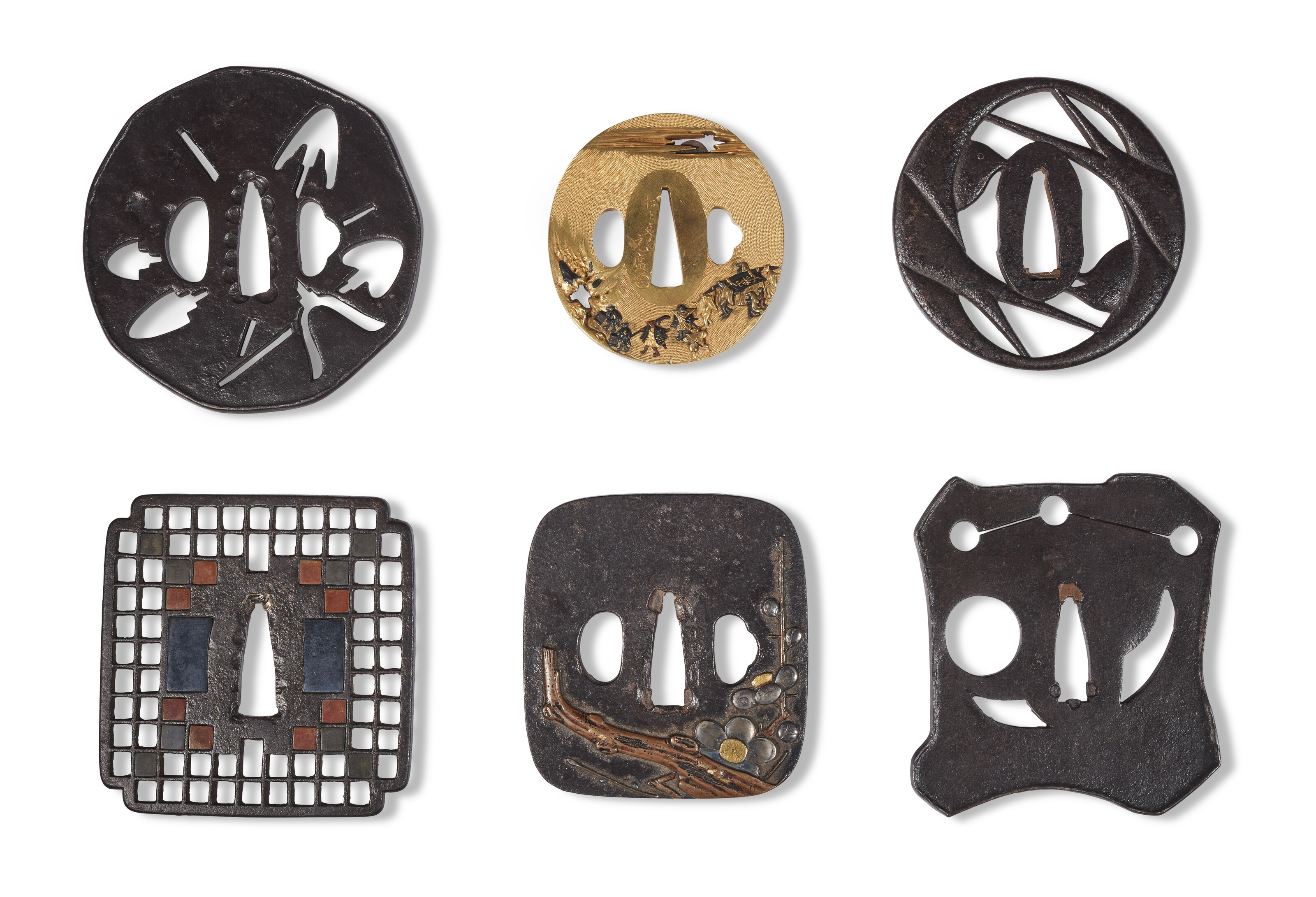 A GROUP OF SIX TSUBA, JAPAN, EDO PERIOD (1600-1868) | Christie’s