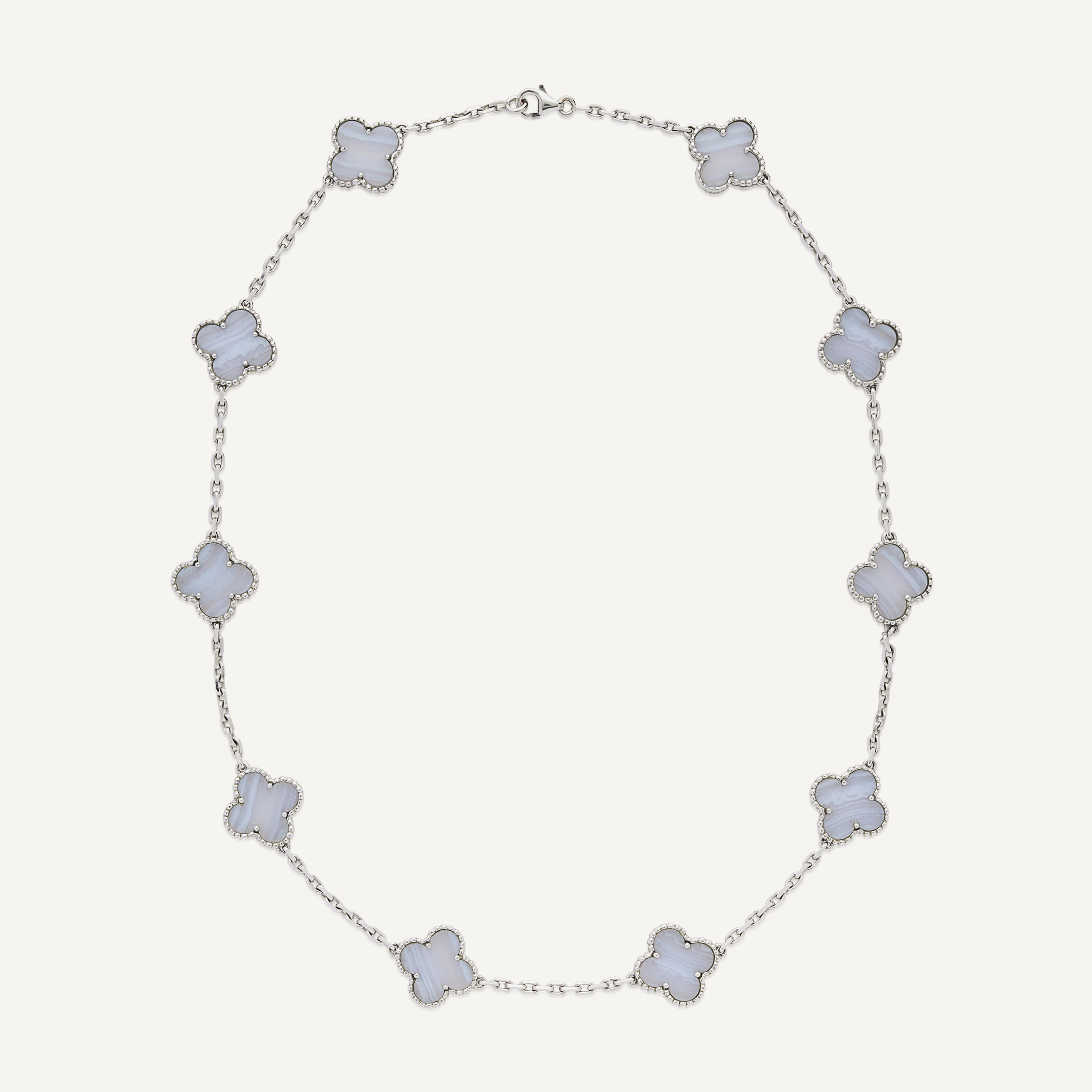 VAN CLEEF & ARPELS 'ALHAMBRA' CALCÉDOINE, | Christie’s