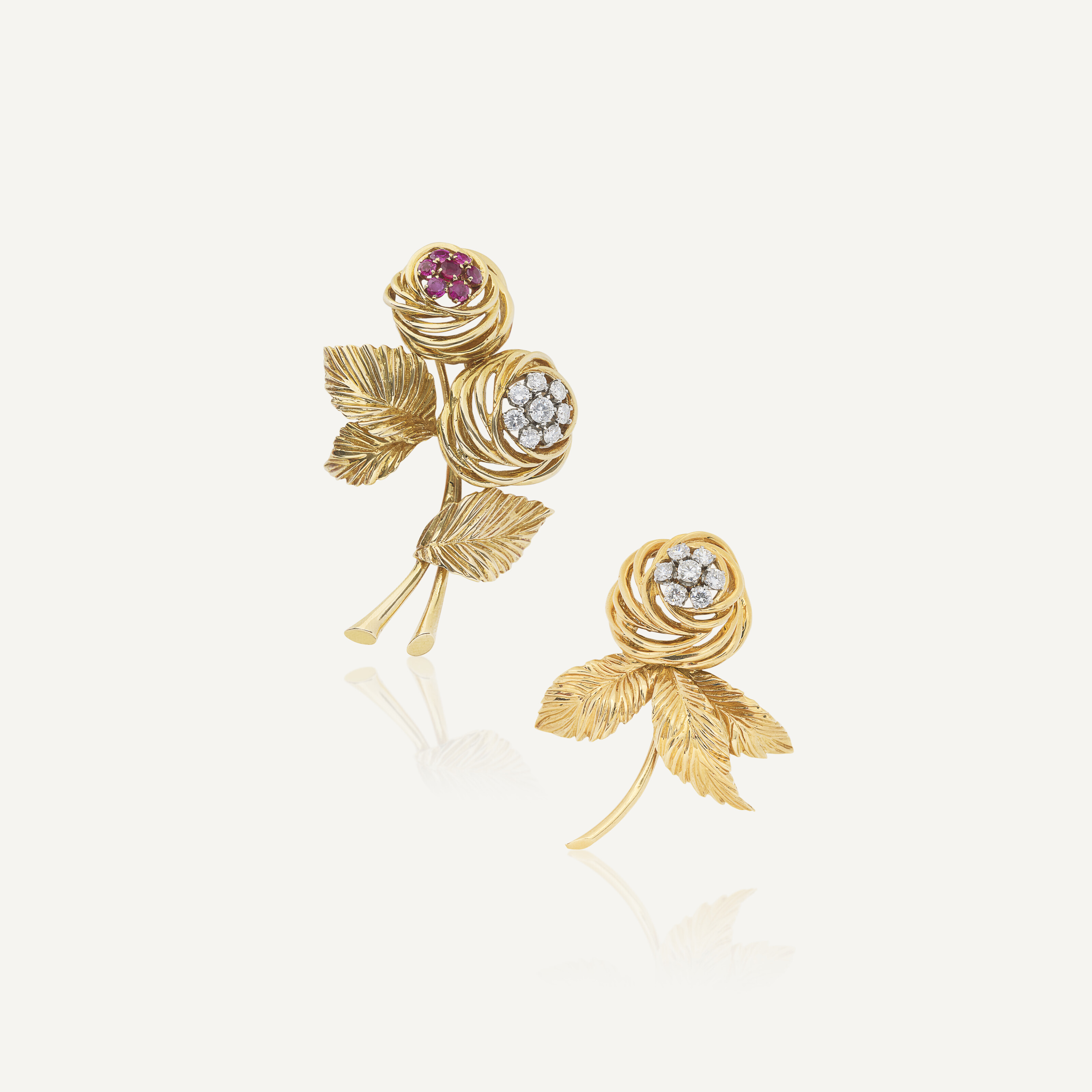 VAN CLEEF & ARPELS ENSEMBLE DE DEUX BROCHES RUBIS ET DIAMANTS, | Christie’s
