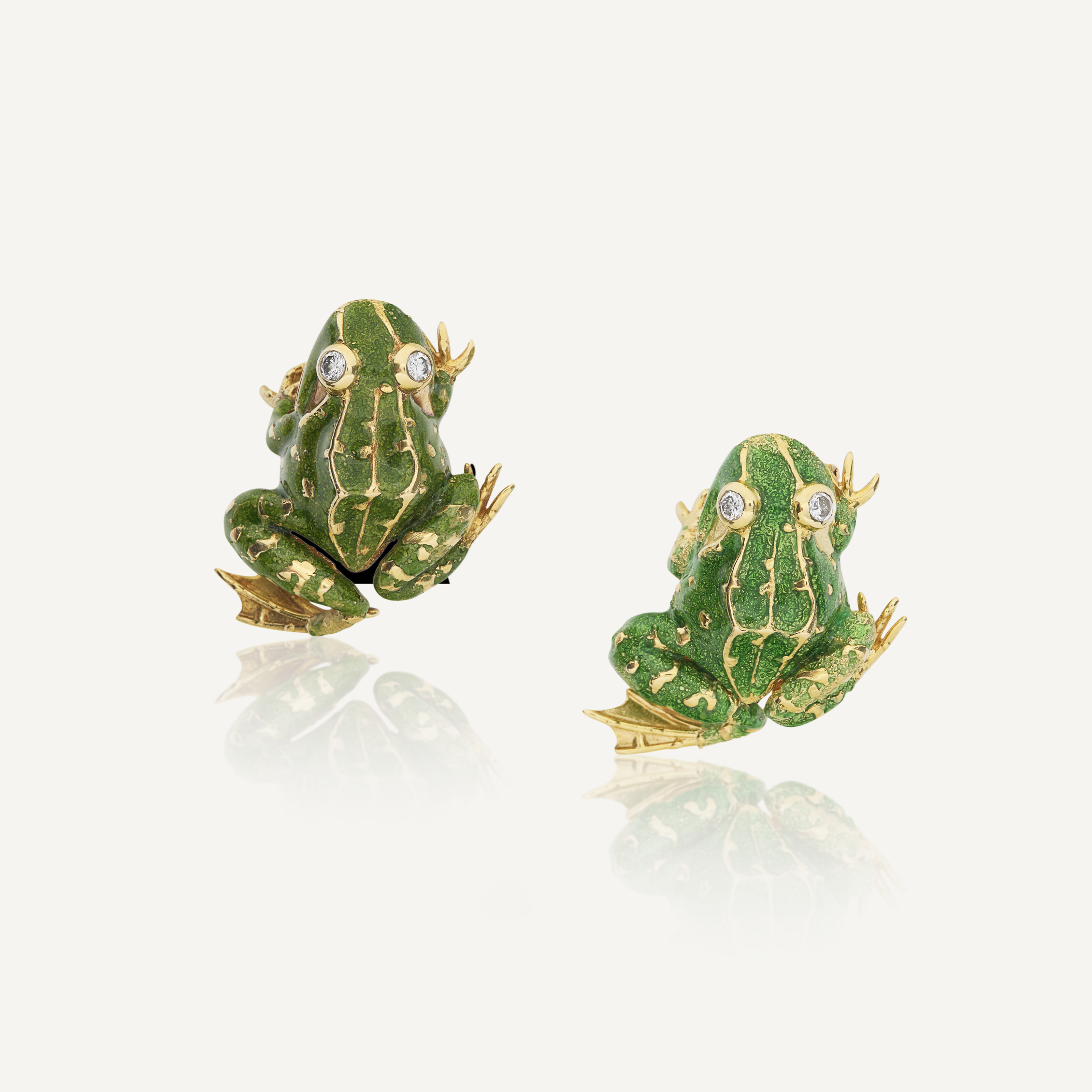 VAN CLEEF & ARPELS ENSEMBLE DE DEUX BROCHES ÉMAIL ET DIAMANTS, | Christie’s