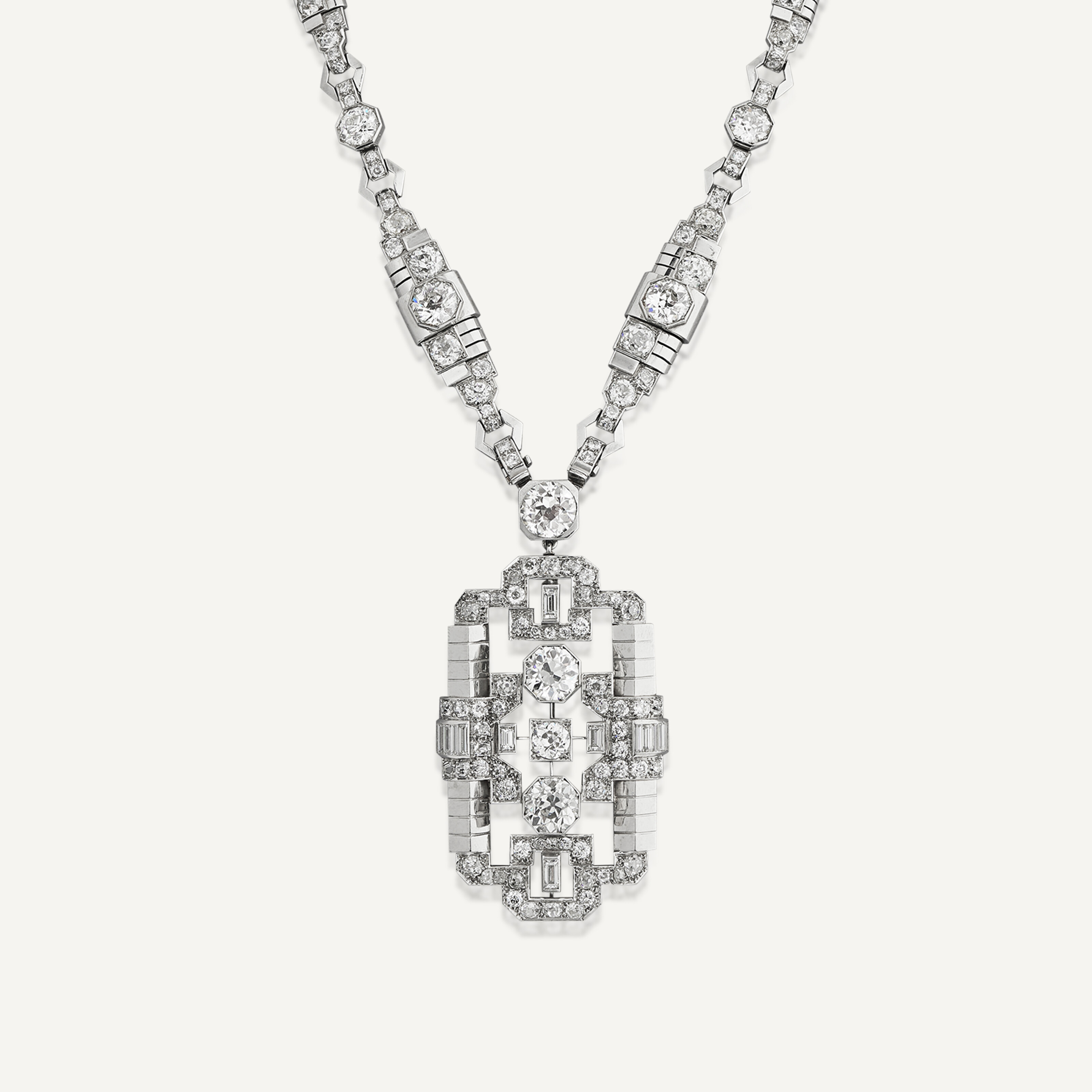 MAUBOUSSIN COLLIER ART DÉCO TRANSFORMABLE EN BROCHE DIAMANTS, | Christie’s