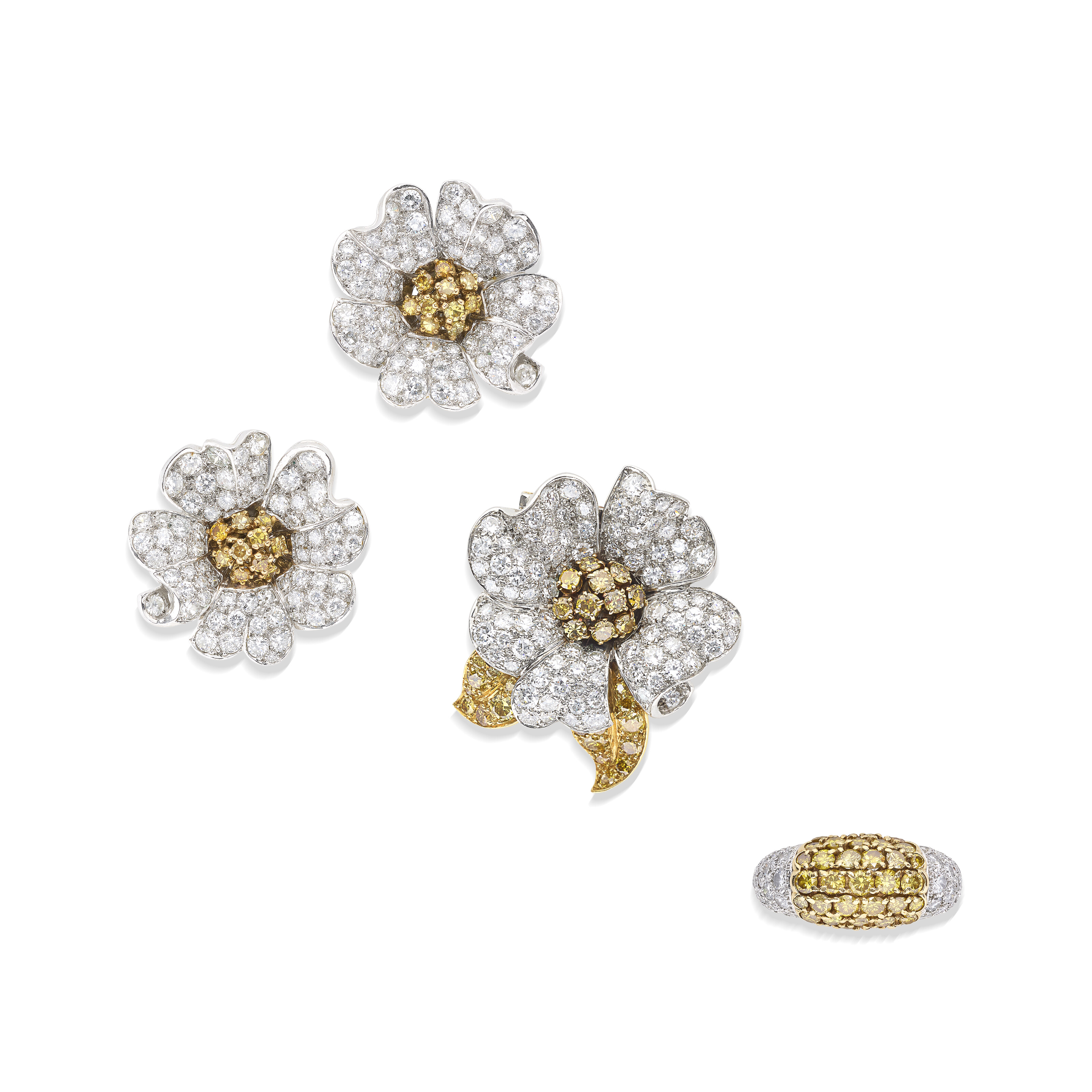 BOUCHERON PARURE DIAMANTS DE COULEUR ET DIAMANTS, | Christie’s