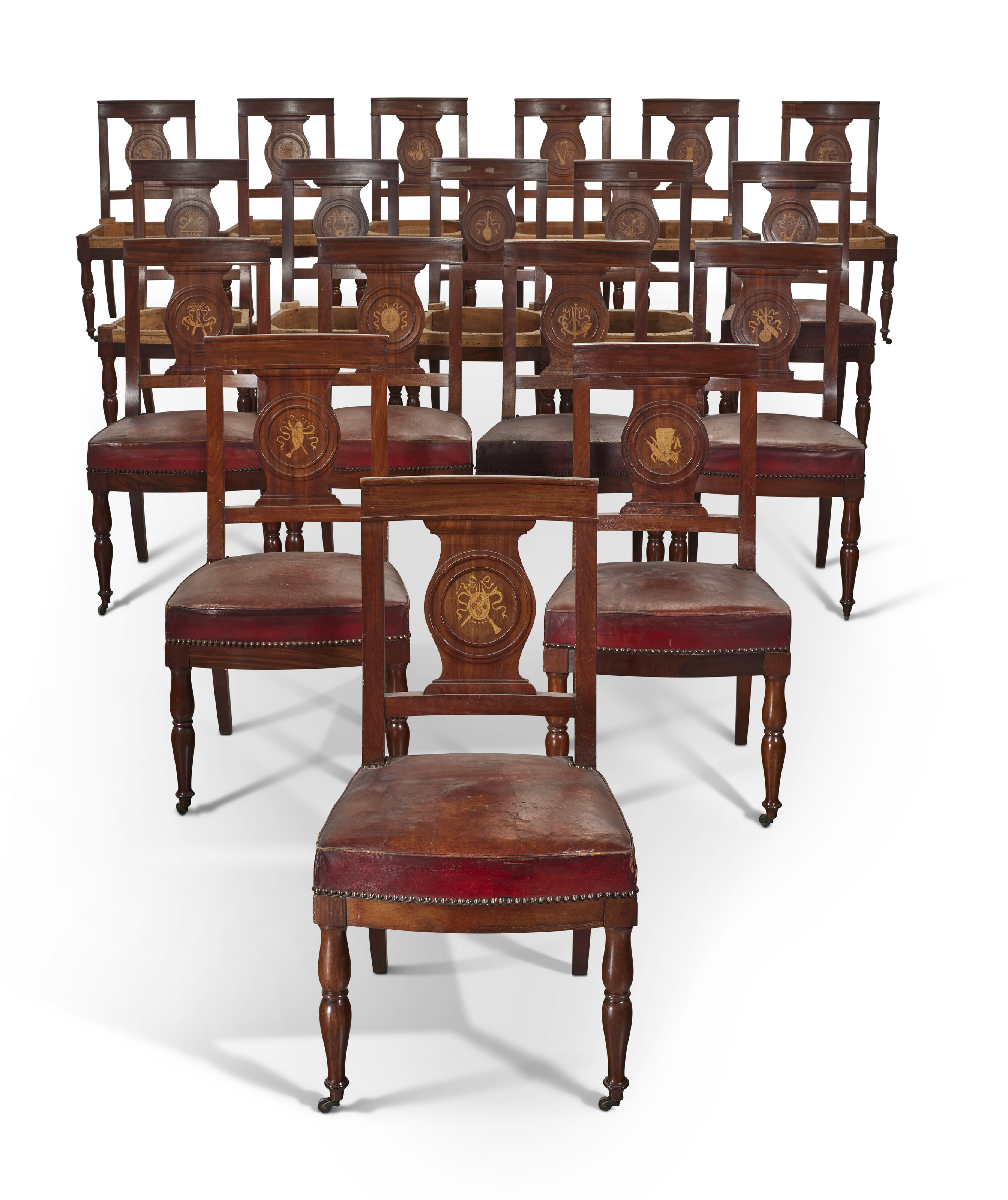 SUITE DE DIX-HUIT CHAISES, ESTAMPILLE DE PIERRE FELIX VAN DOREN, PAYS ...