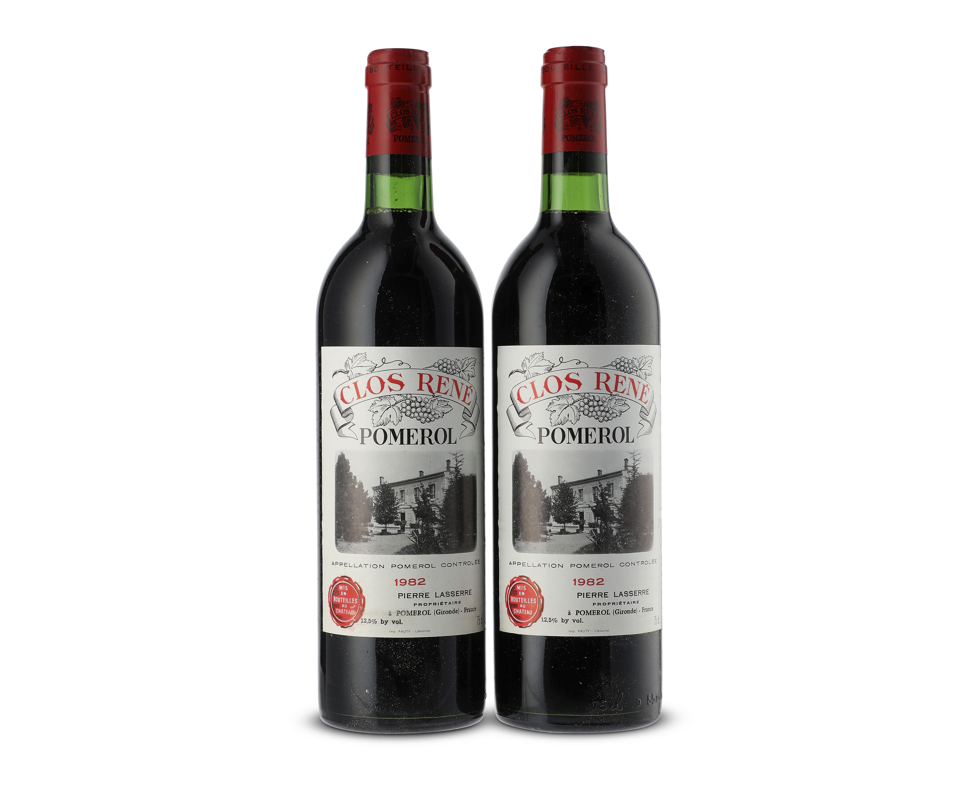 Clos René 1982, PomerolIn original wooden case. Slightly bin-soiled ...