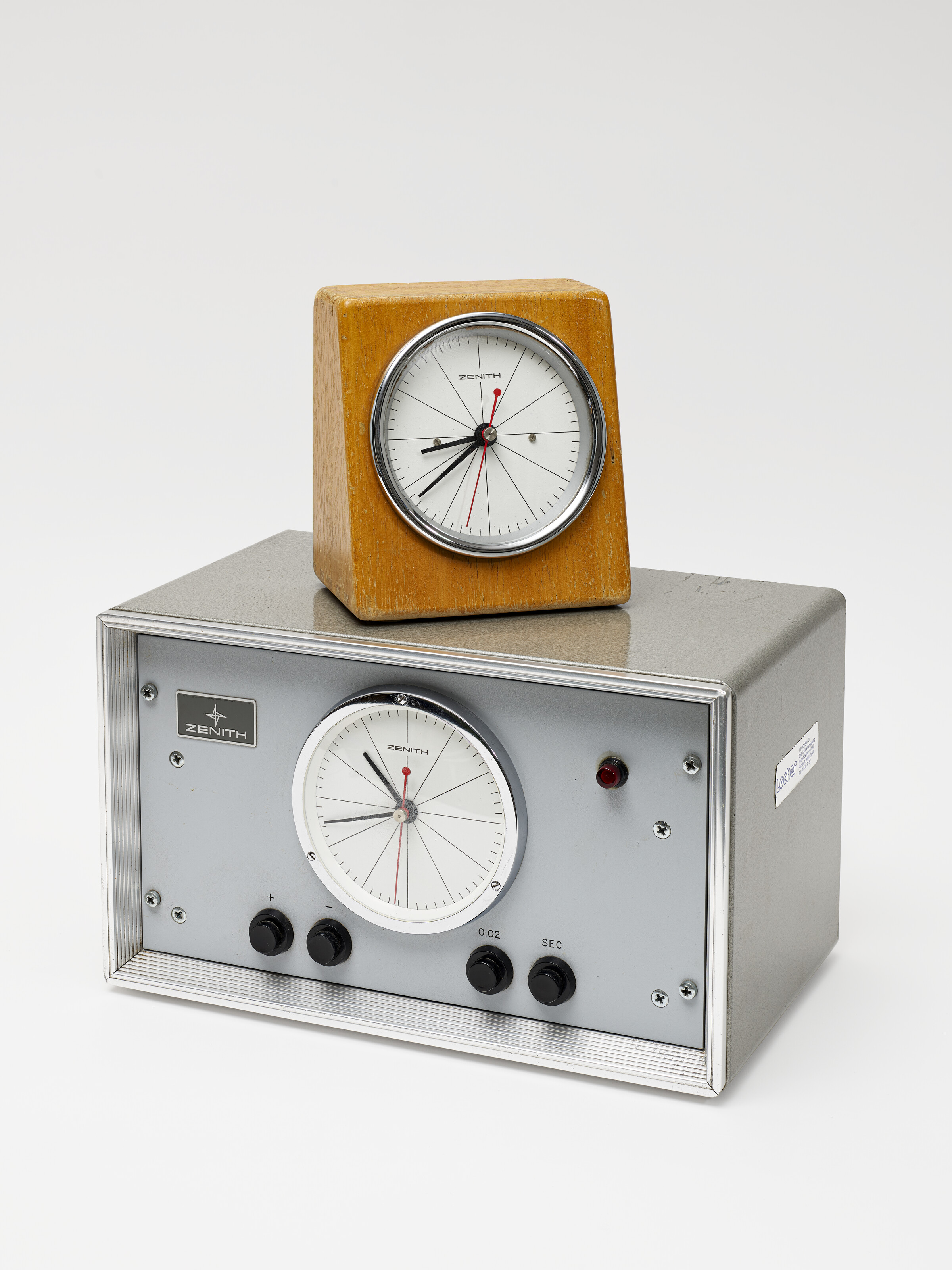 ZENITH, LOT OF 2 CLOCKS, INCLUDING A MASTER CLOCK REF. HQR1, | Christie’s