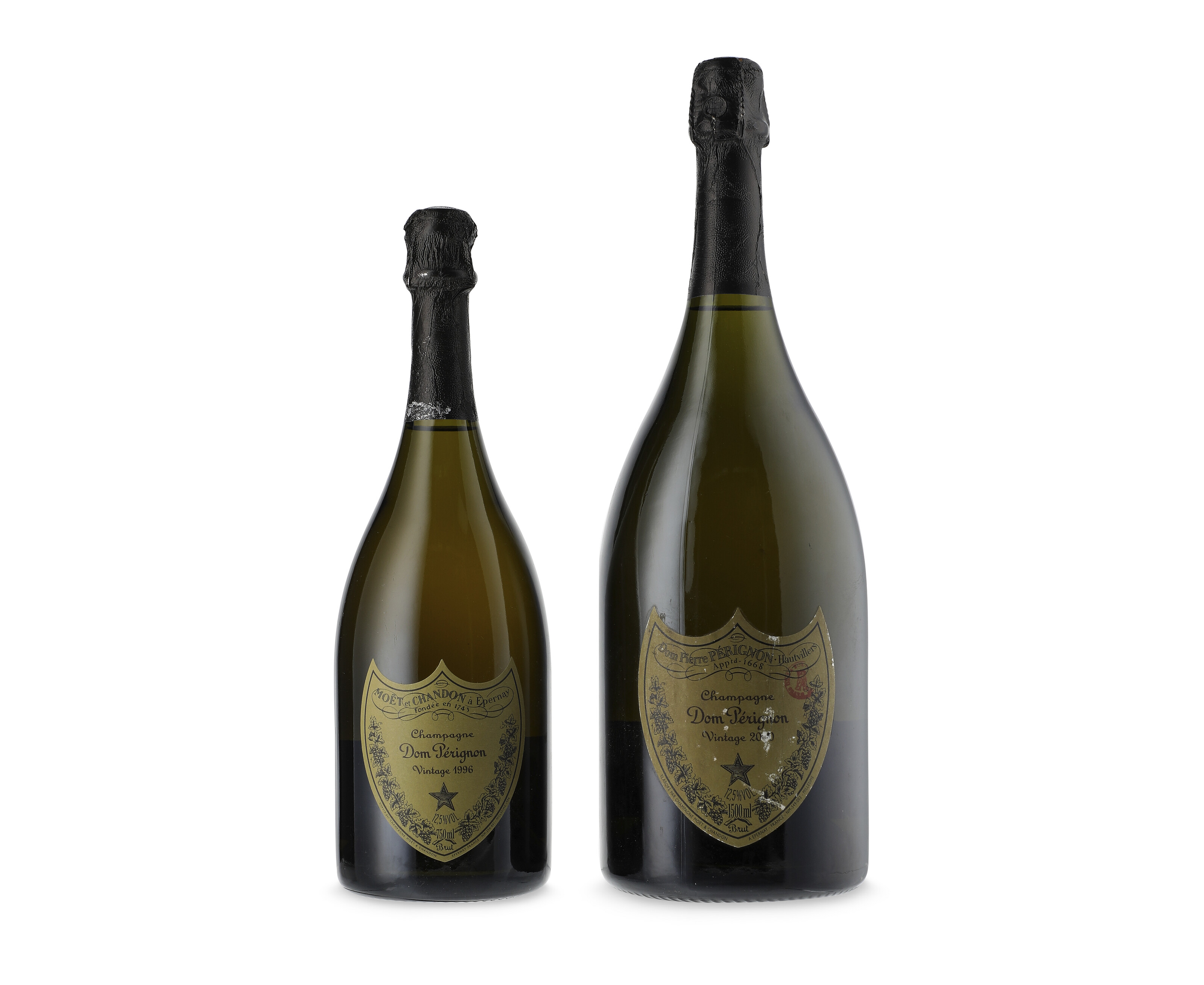 Mixed 1996 & 2000 Dom Perignon, 1996Worn capsule (1)2000Scuffed front ...