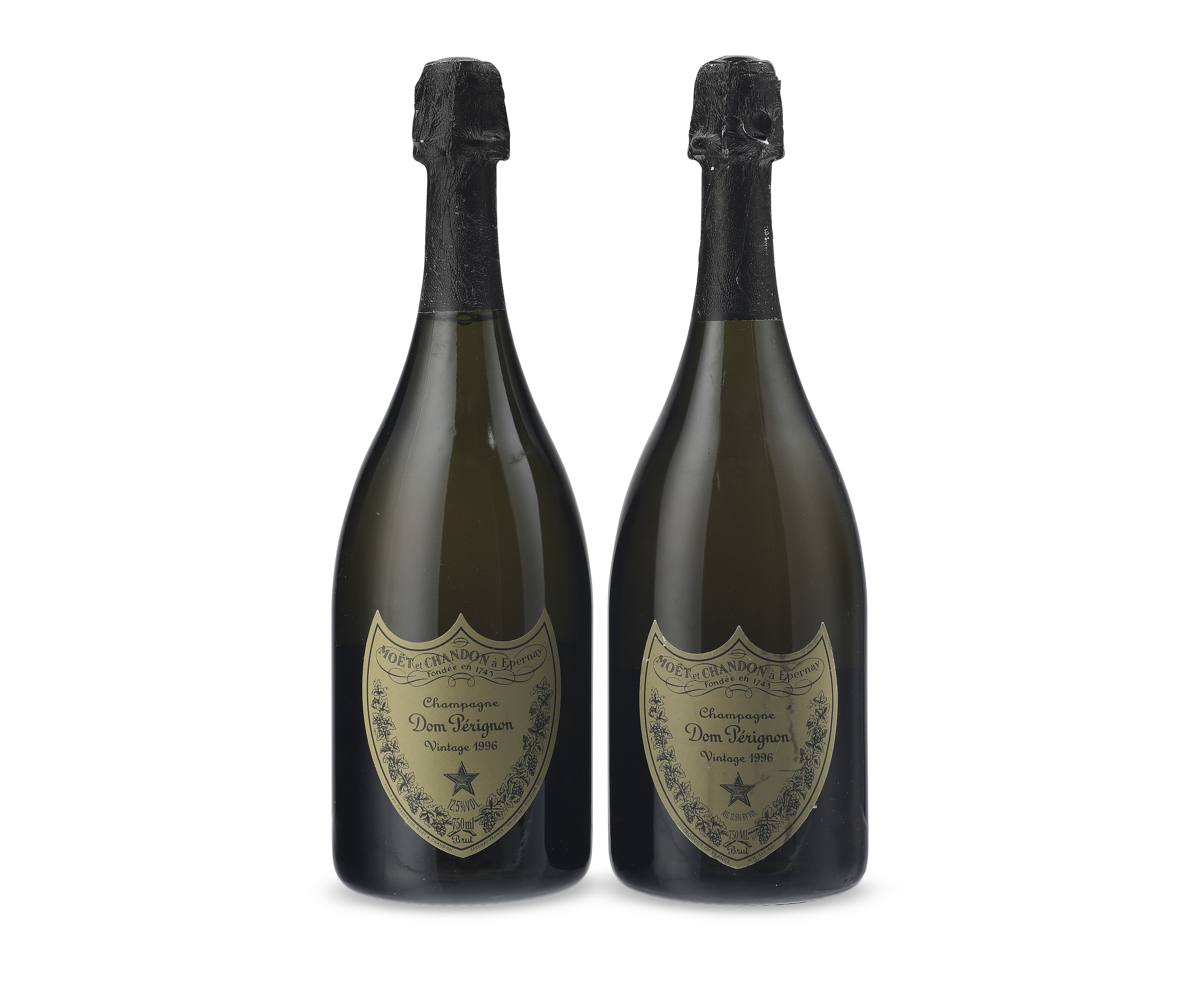 Dom Pérignon 1996, Champagne 1cm reverse ullage. 1 scuffed label, torn ...