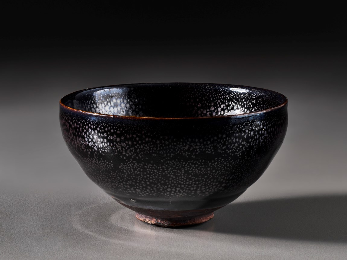 How to collect Chinese ceramics | Christie's
