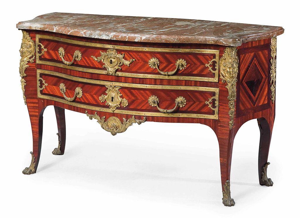 Commode d’époque Régence, entourage de - auctions & price archive