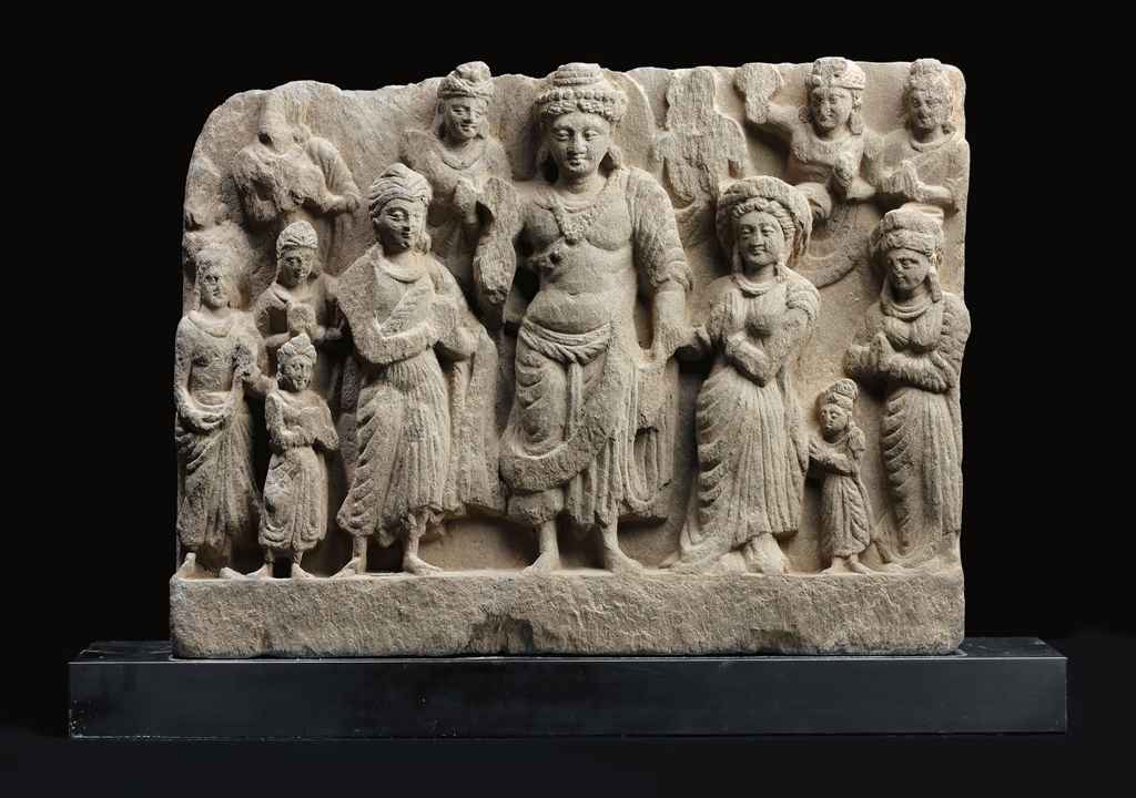 Auction - Indian and Southeast Asian Art at 22.03.2011 - LotSearch