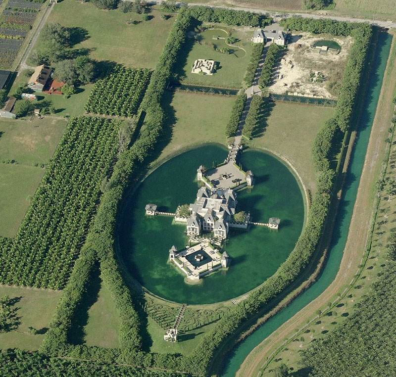 Luxury Living: Castles | Christie's