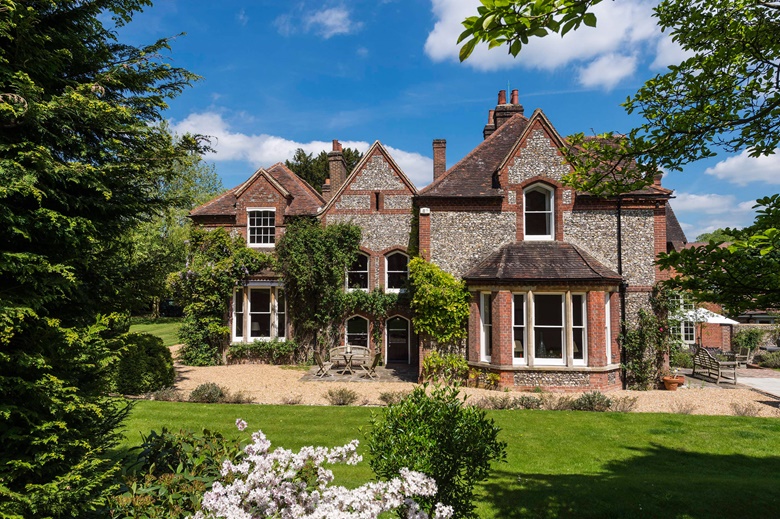 Luxury Real Estate Uk